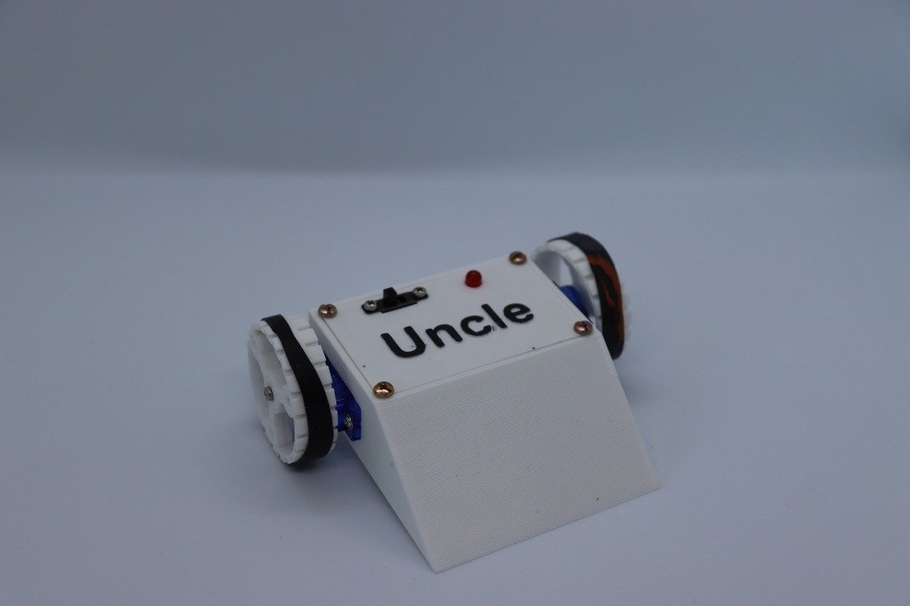 Uncle the BaseBot by Johannes | Download free STL model | Printables.com