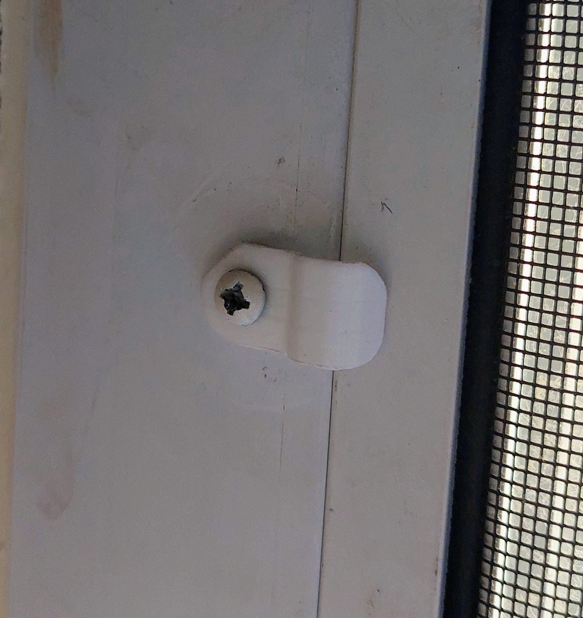 Window Screen Clip by Blackcrow | Download free STL model | Printables.com