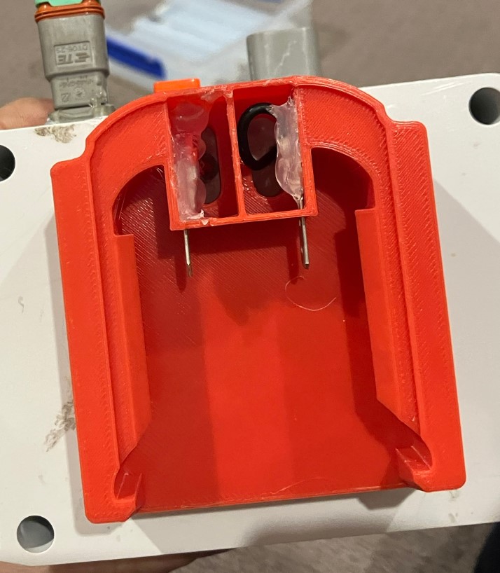 Milwaukee M18 Battery Power Adapter by Tim R | Download free STL model ...