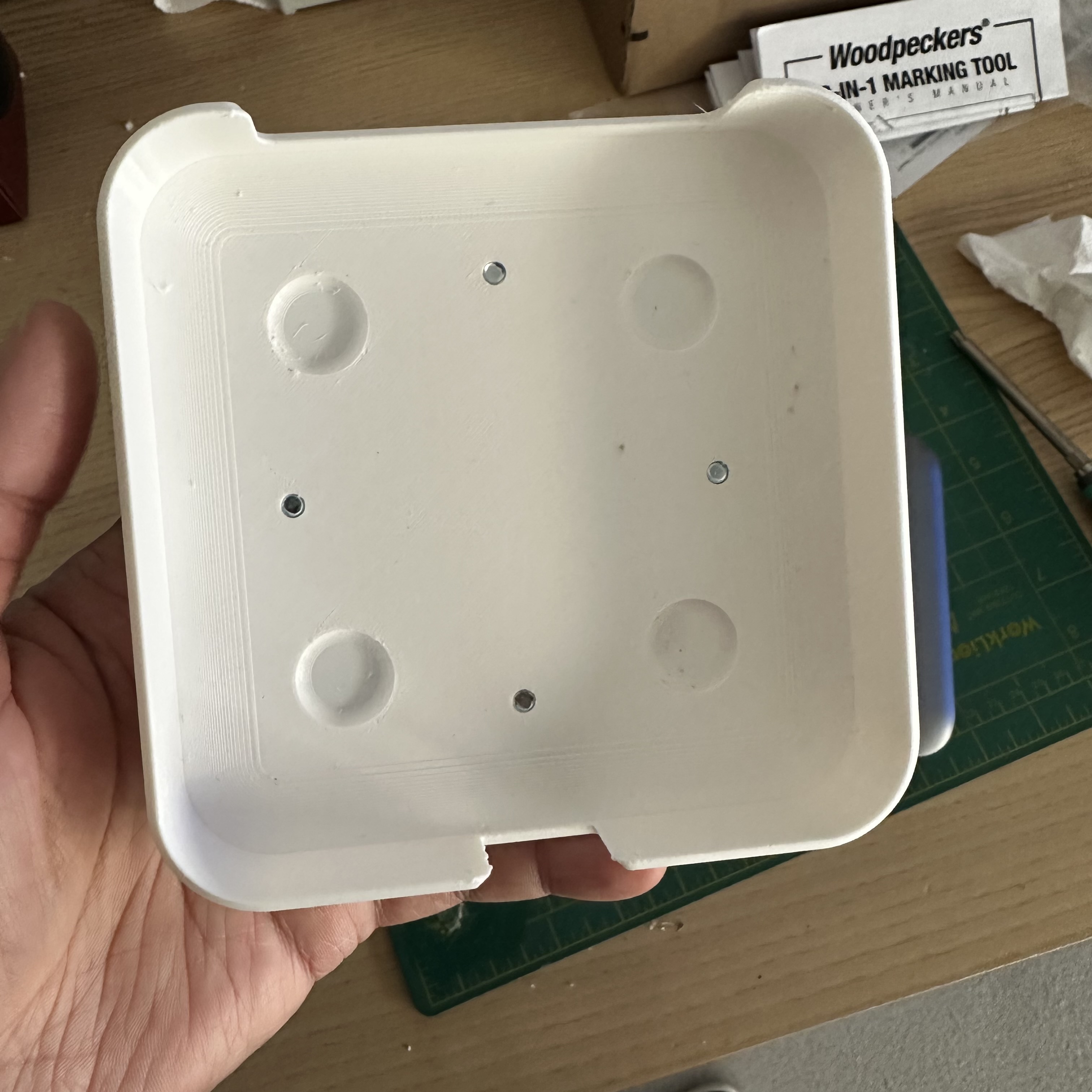 Hyper Thunderbolt Hub Keyhole Peg Mount by SirPrintsALot | Download ...