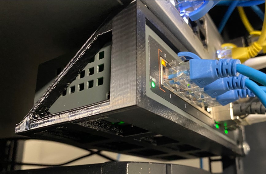 10gb/2.5gb Mini Switch Left Rackmount by evd | Download free STL model ...