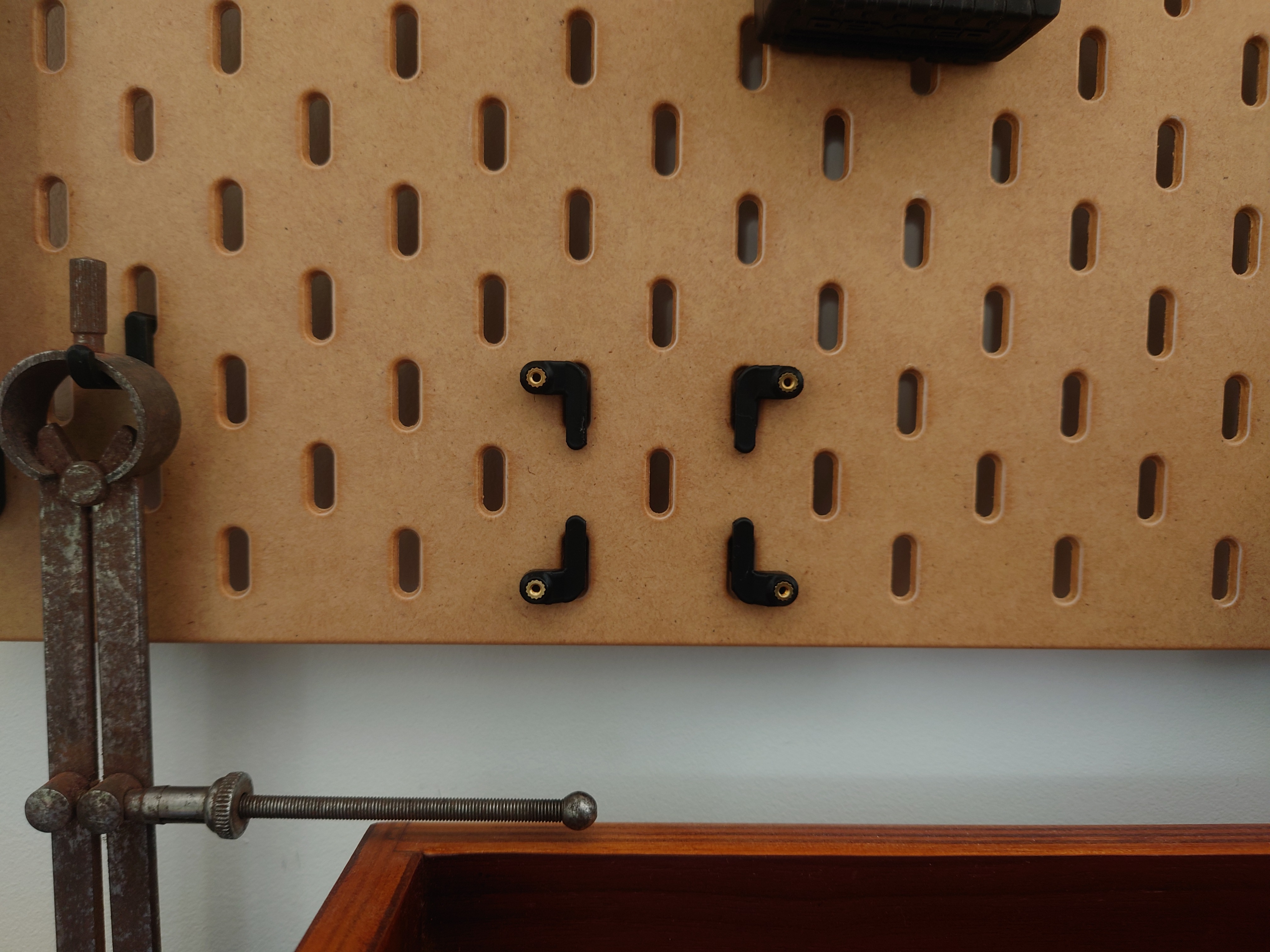 IKEA SKÅDIS / SKADIS Raspberry Pi Mount by Kilian | Download free STL ...