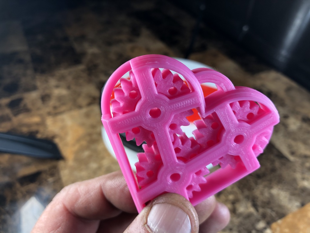 GearHeart with cutouts by Ploique | Download free STL model ...