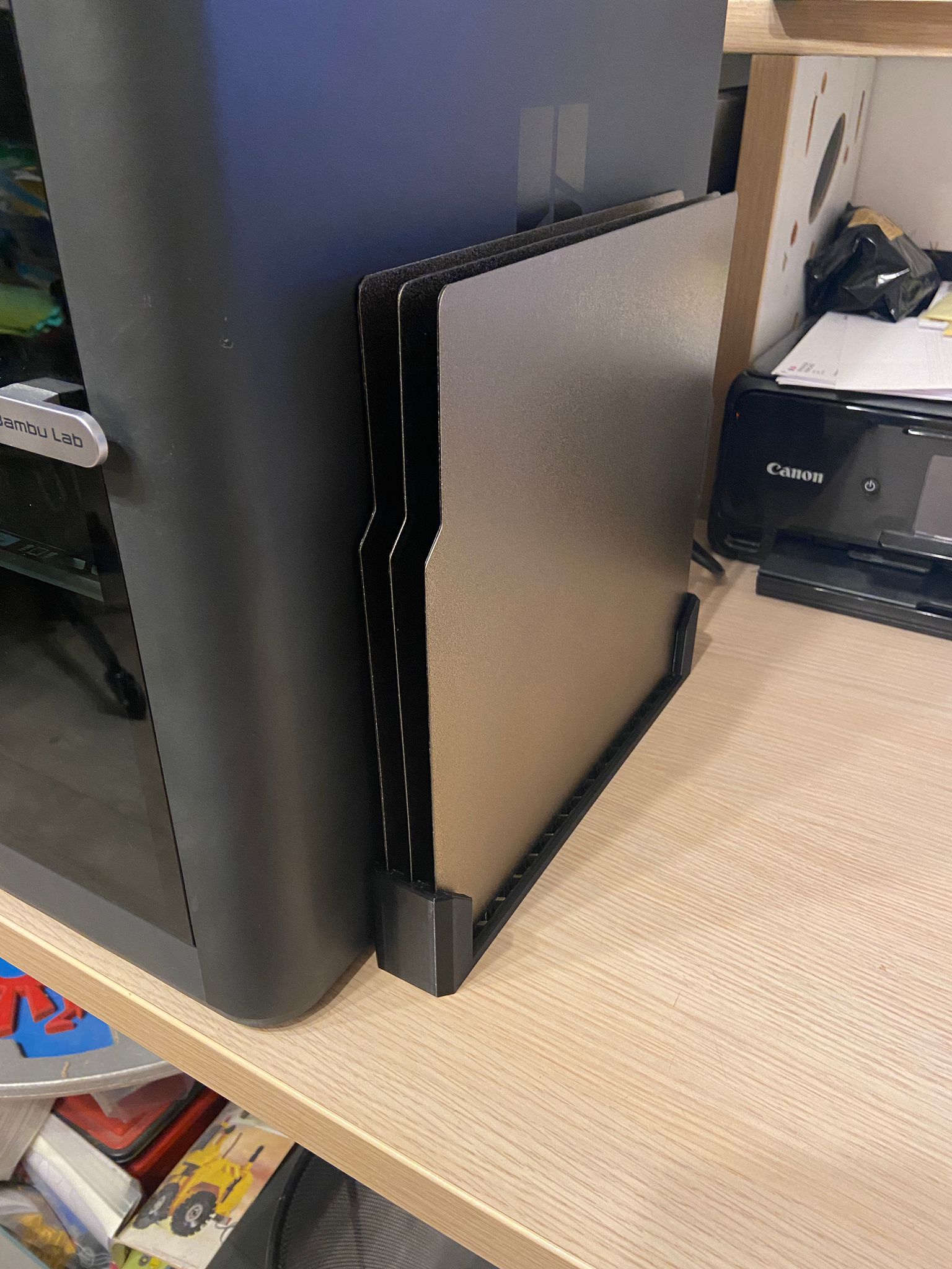 Bambu Build Plate Holder with 3 slots For P1S by PLab | Download free ...