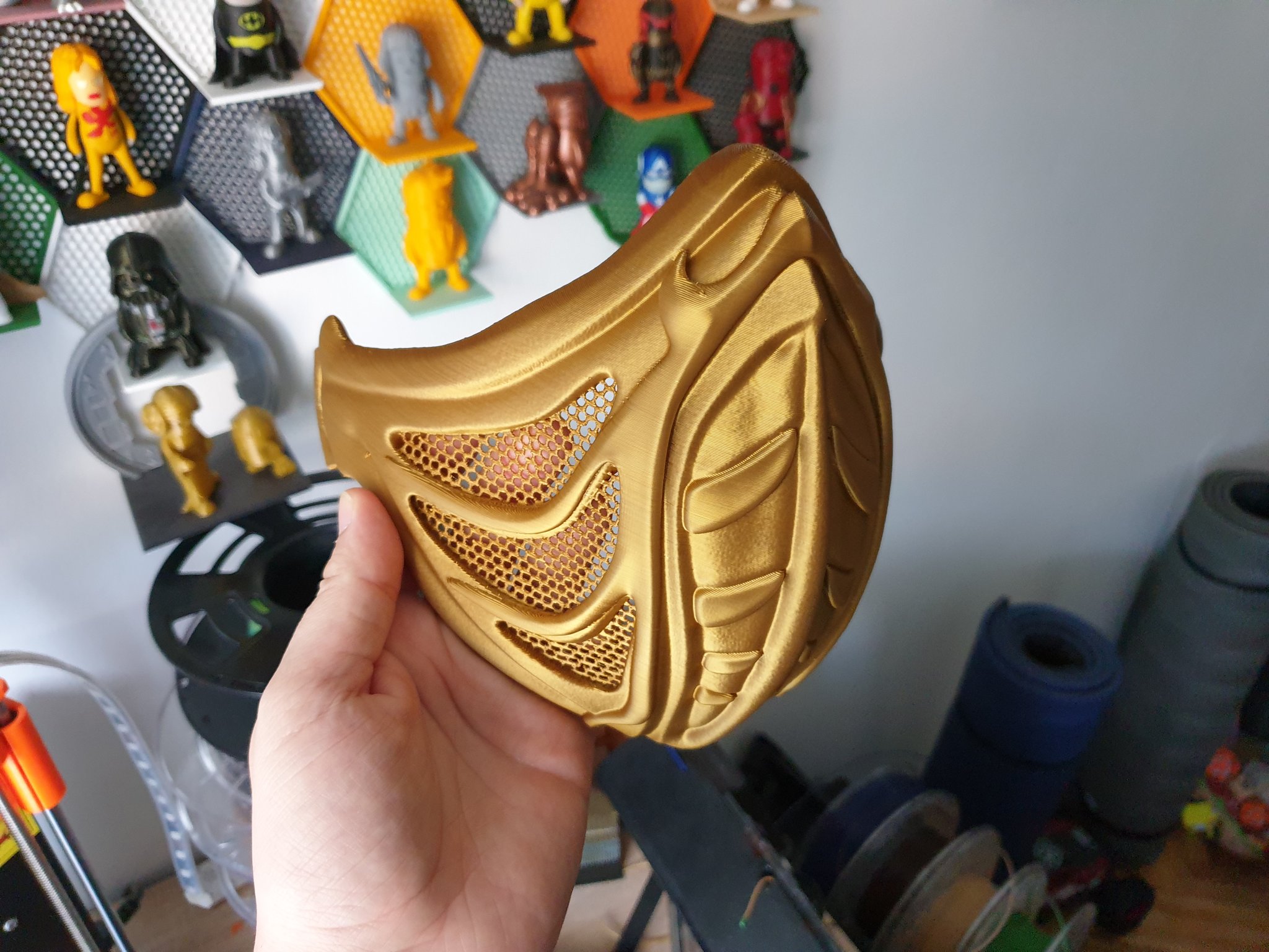 Scorpion inspired mask by Wekster | Printables Store