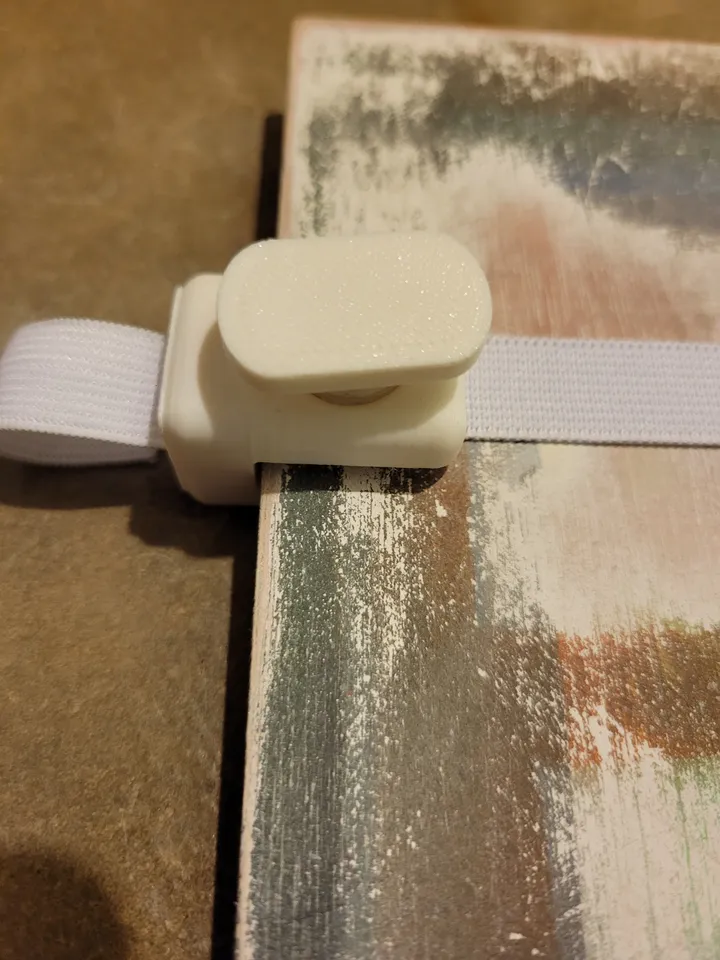 elastic holder for drawing board by werb | Download free STL model ...