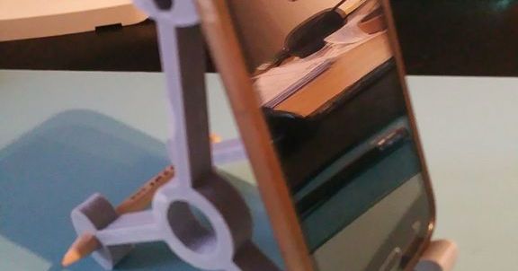 SOPORTE ROBUSTO PARA MOVILES, TABLETS, MONITORES Y TELEVISORES, CON 3 ...
