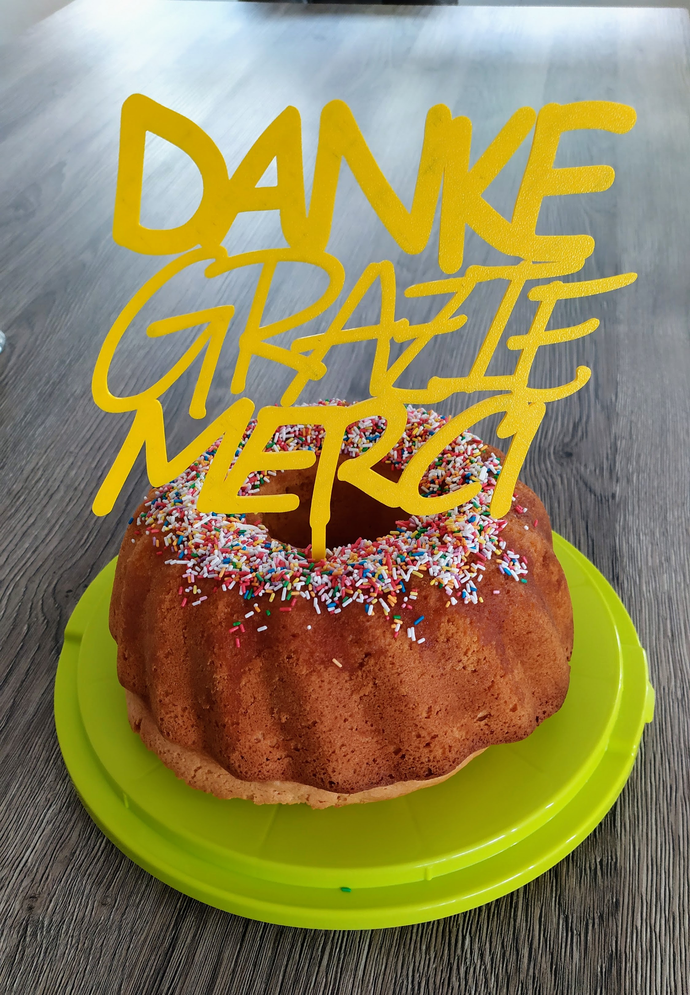 Cake-Topper Danke Grazie Merci by Albi1893 | Download free STL model ...