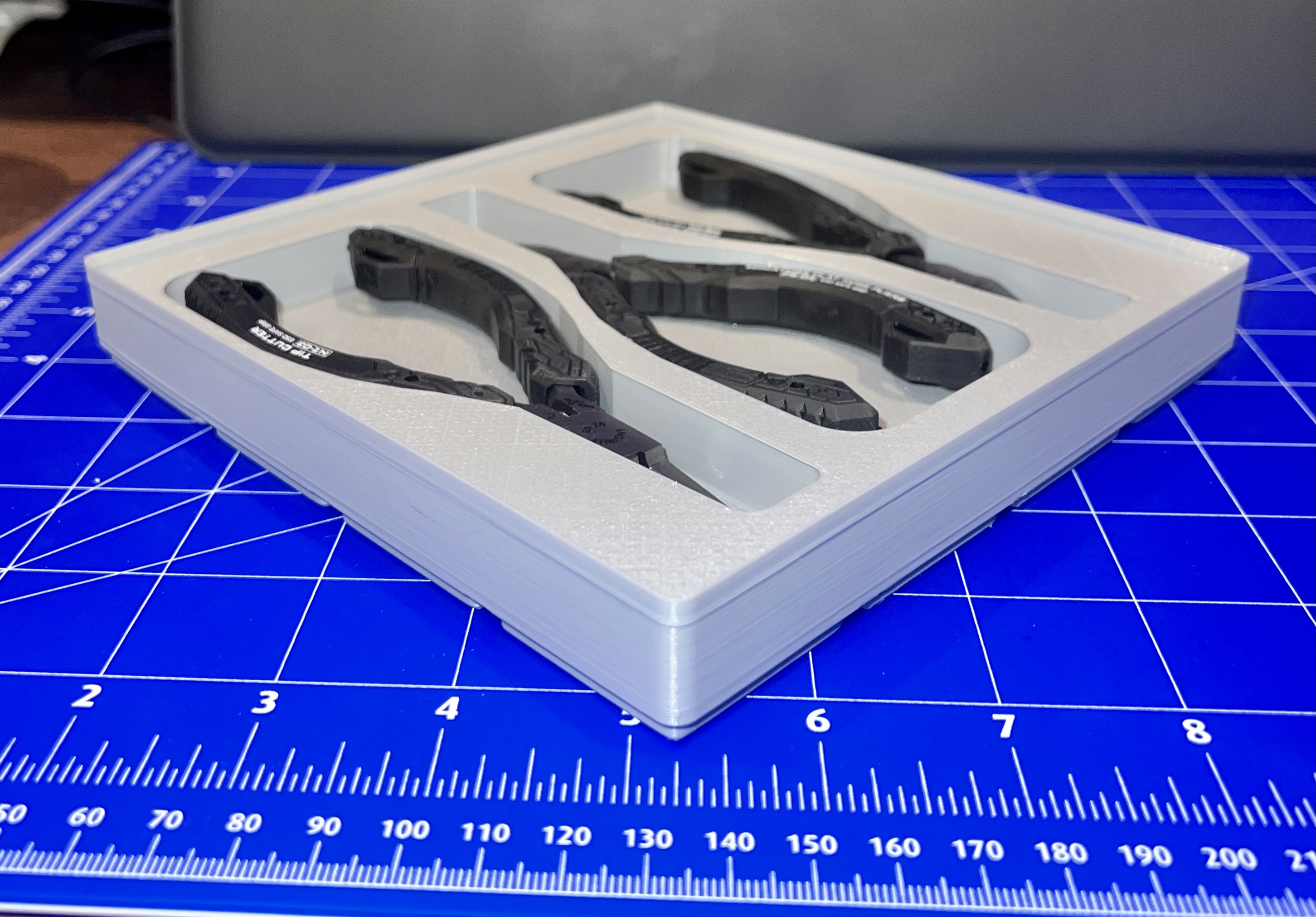 Gridfinity - Engineer Pliers Bins by netpaq | Download free STL model | Printables.com