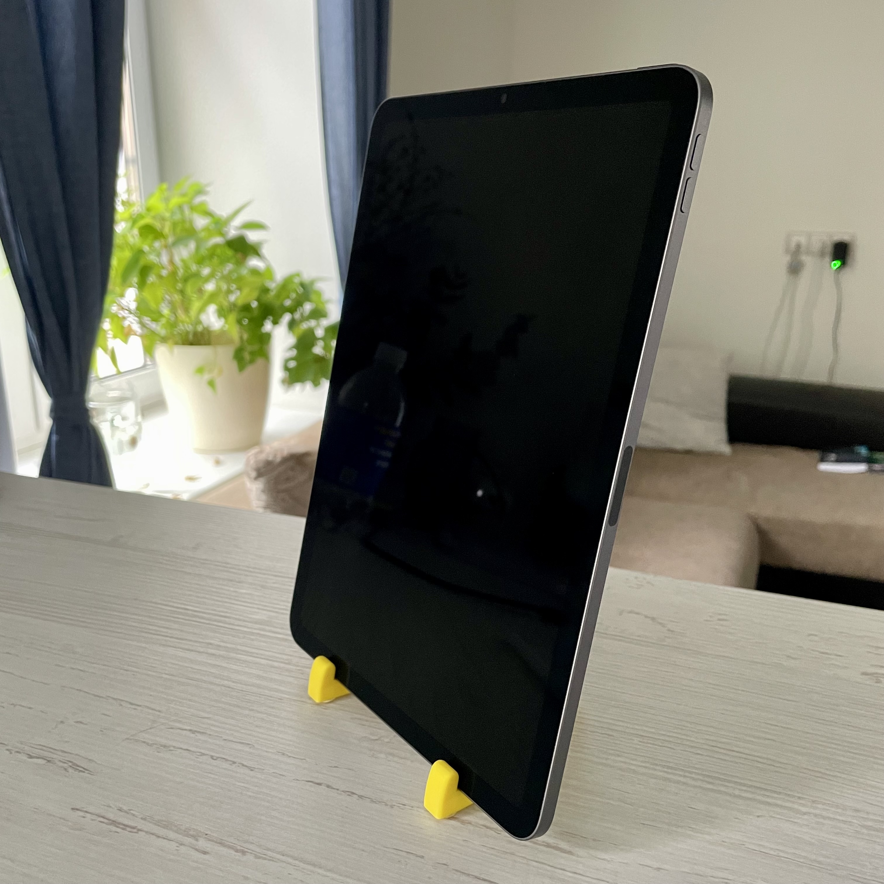 iPad Air simple steep stand by Otann | Download free STL model ...