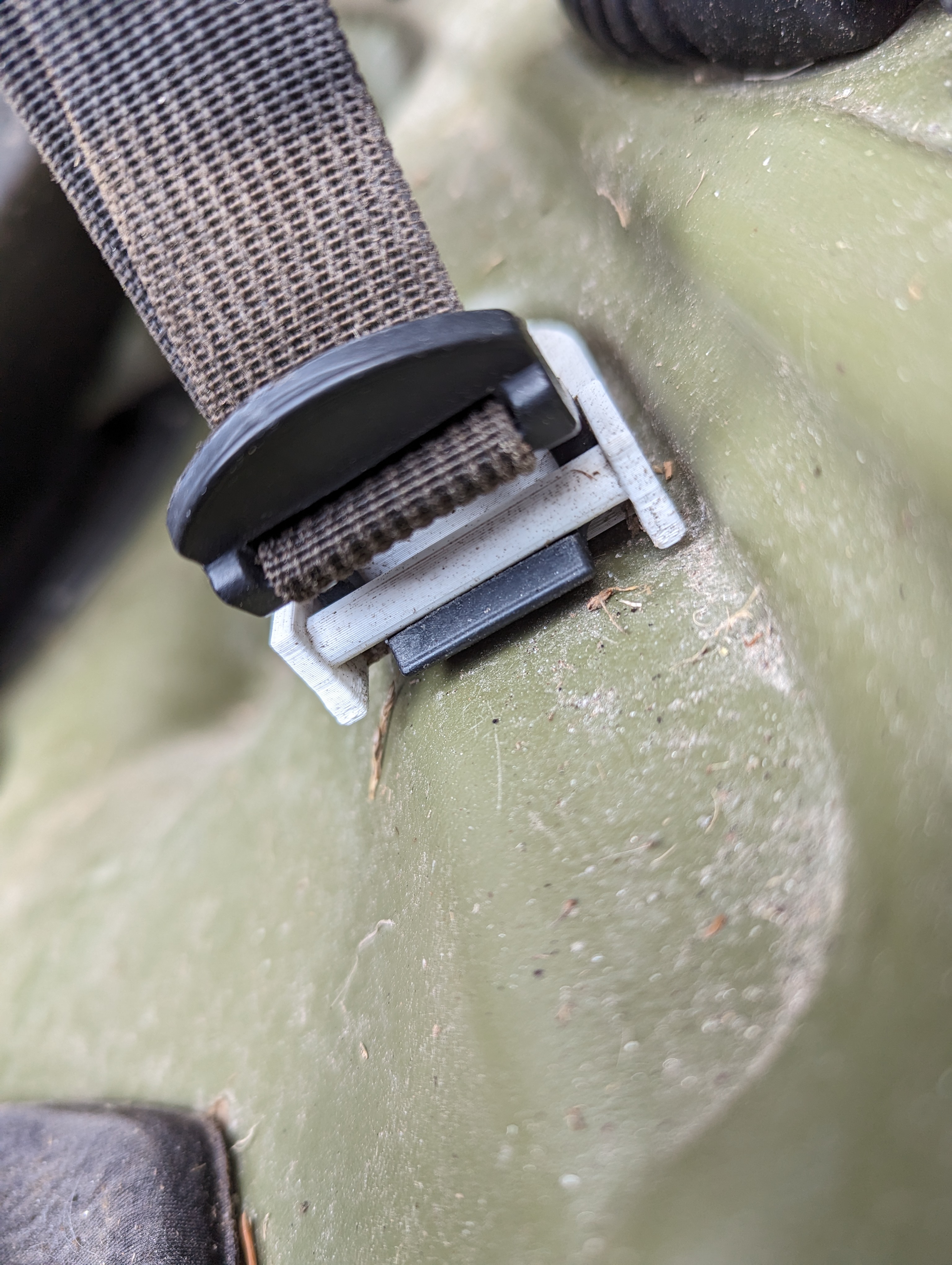 Lifetime Kayak Seat Strap Swivel par Daniel | Téléchargez gratuitement ...