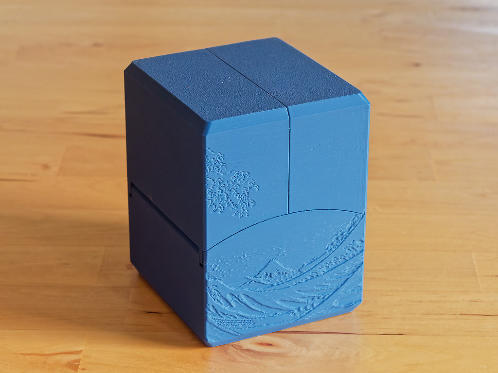 Blue 100 Card (Commander) Geared Deck Box With Magnetic Latch by Martin ...