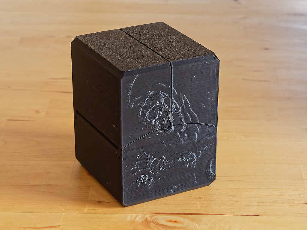 Black 100 Card (Commander) Geared Deck Box With Magnetic Latch by ...
