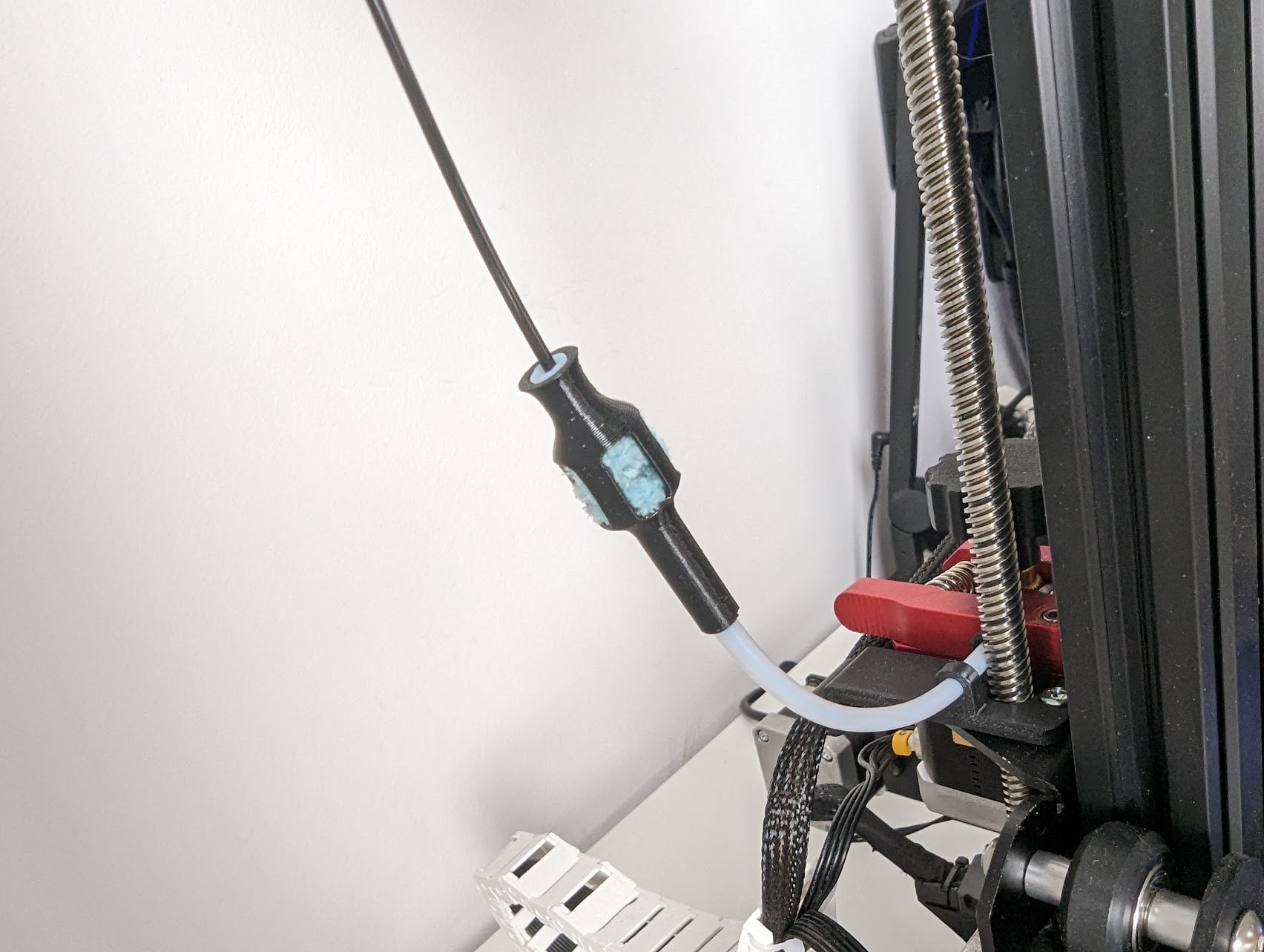 Bowden filament dust filter by Alexandru Capatina | Download free STL ...