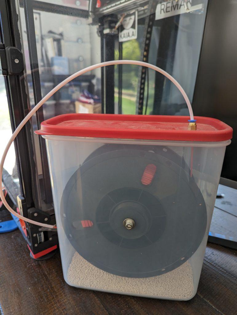 Airtight filament spool container for Prusa MK2.5/3/S, Voron 2.4 by iliao | Download free STL ...