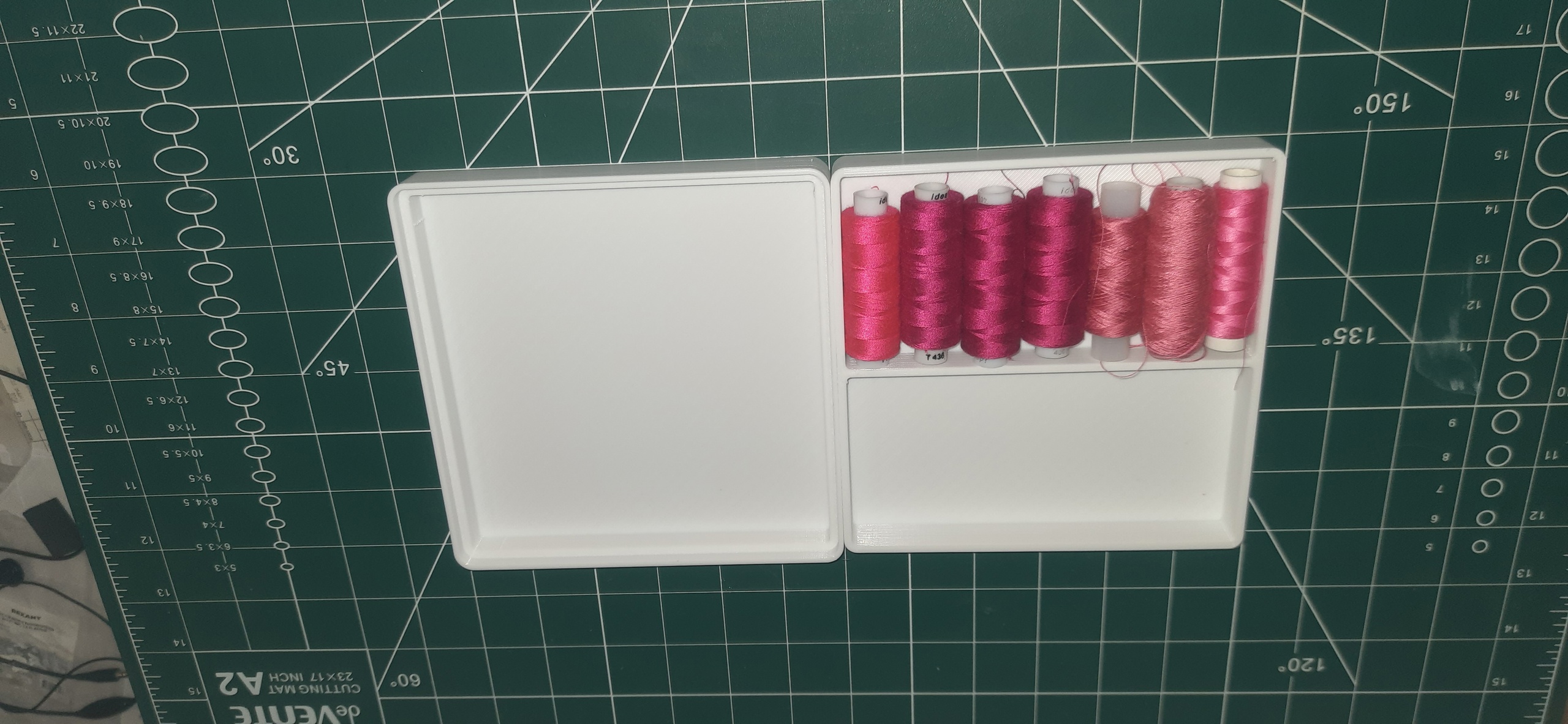 Universal parametric box with lid by INT Craft | Download free STL ...