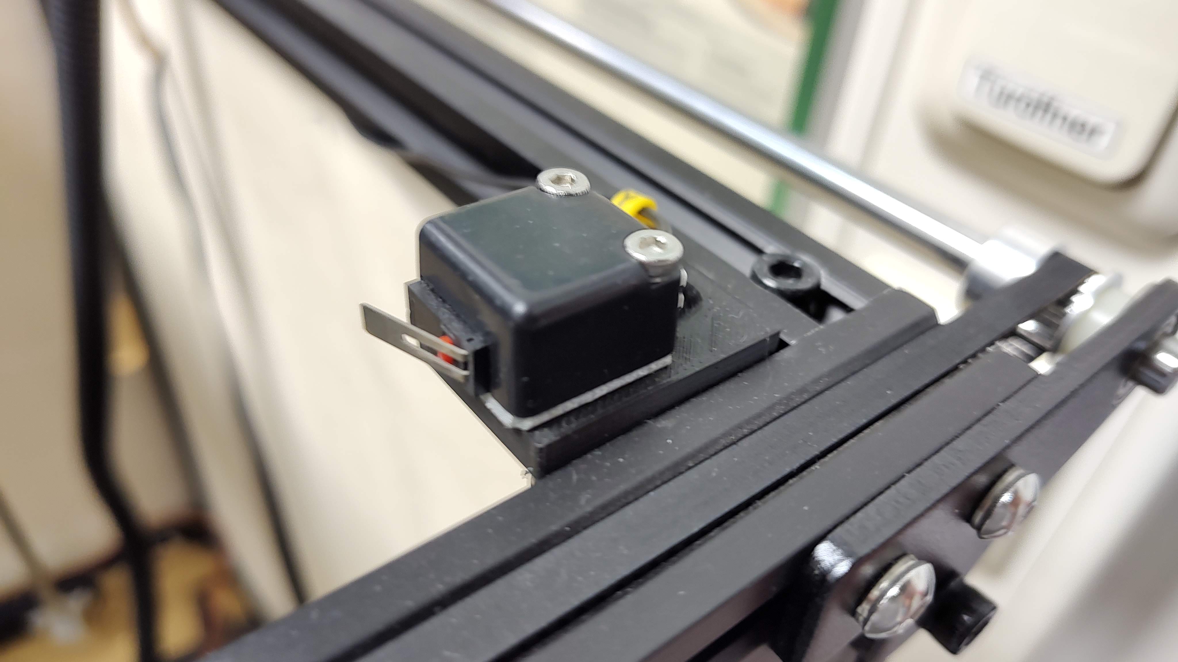 Ender5Plus longer Y-Endstop Mounting Plate by Max Siebenschläfer ...