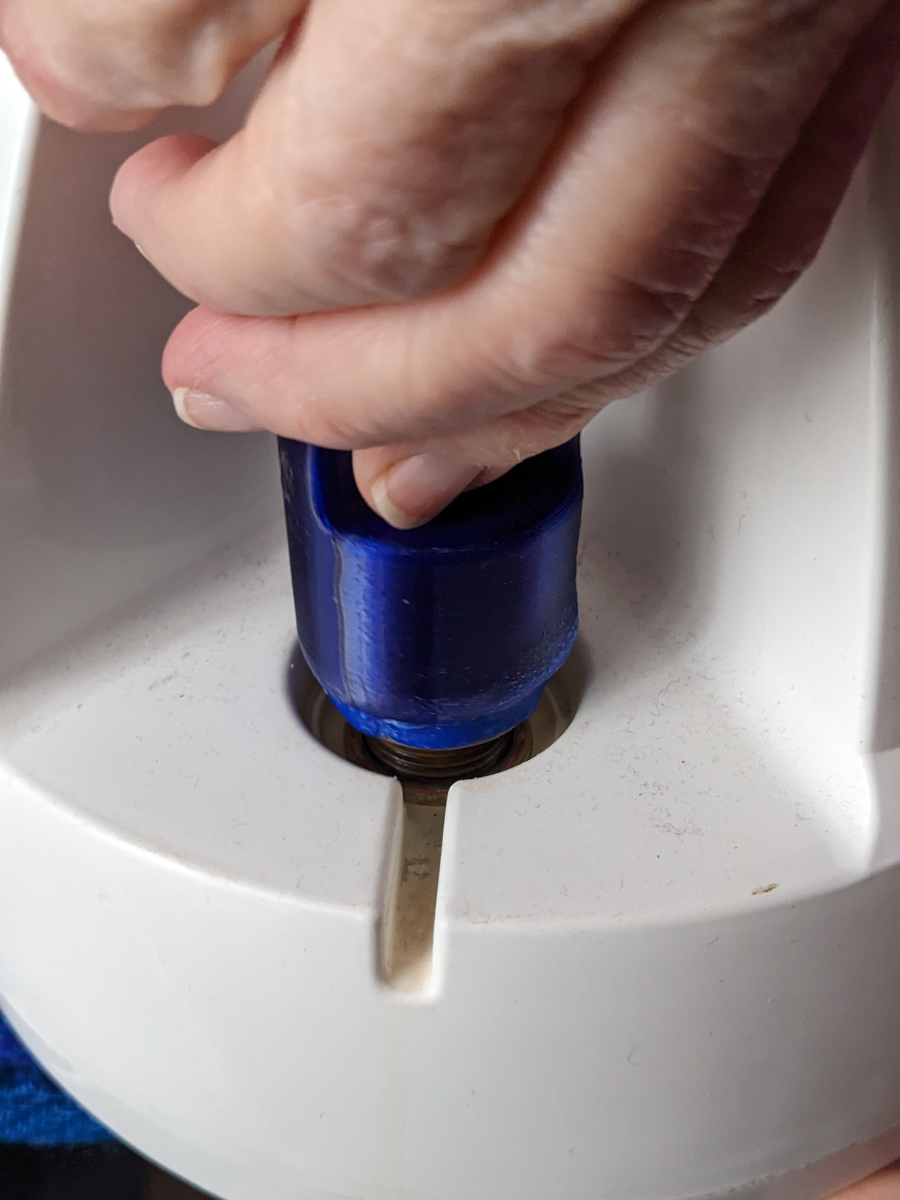 Steam Iron Boiler Sealing Plug Knob by frnktrgr | Download free STL ...