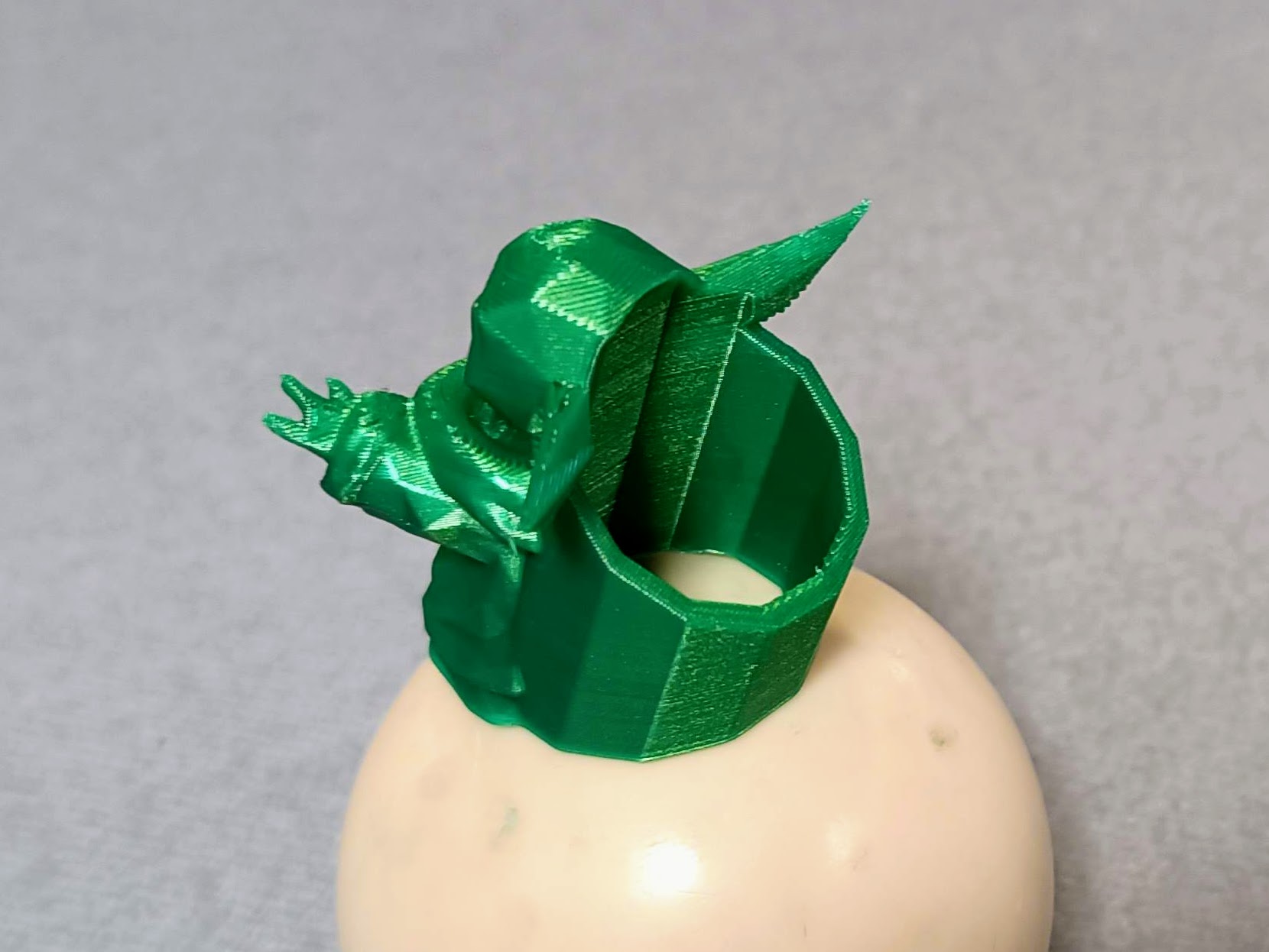 Din Grogu (Baby Yoda) scout woggle por Baloo 3D | Descargar modelo STL ...