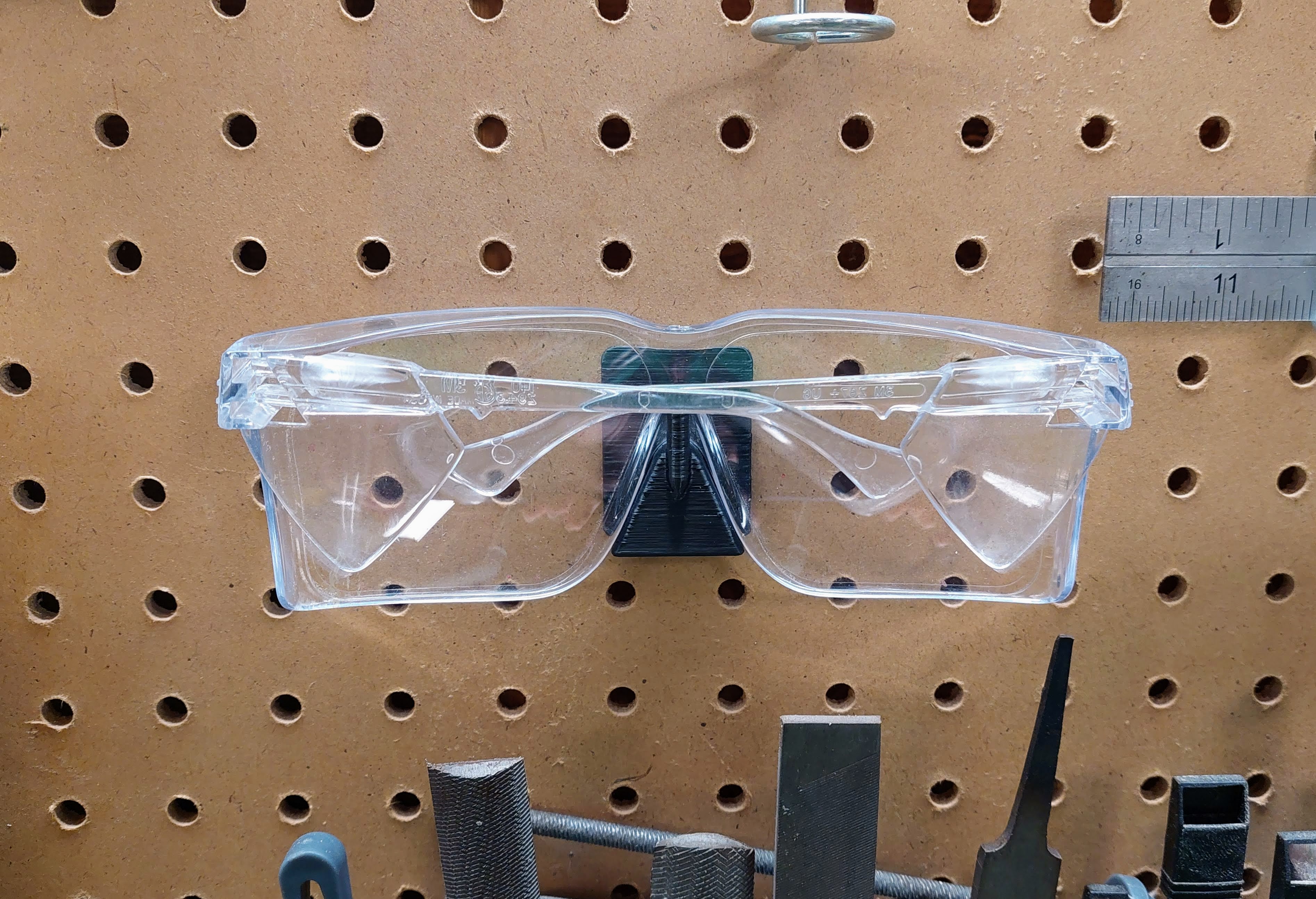 Pegboard Safety Glasses Holder by Blackcrow | Download free STL model ...