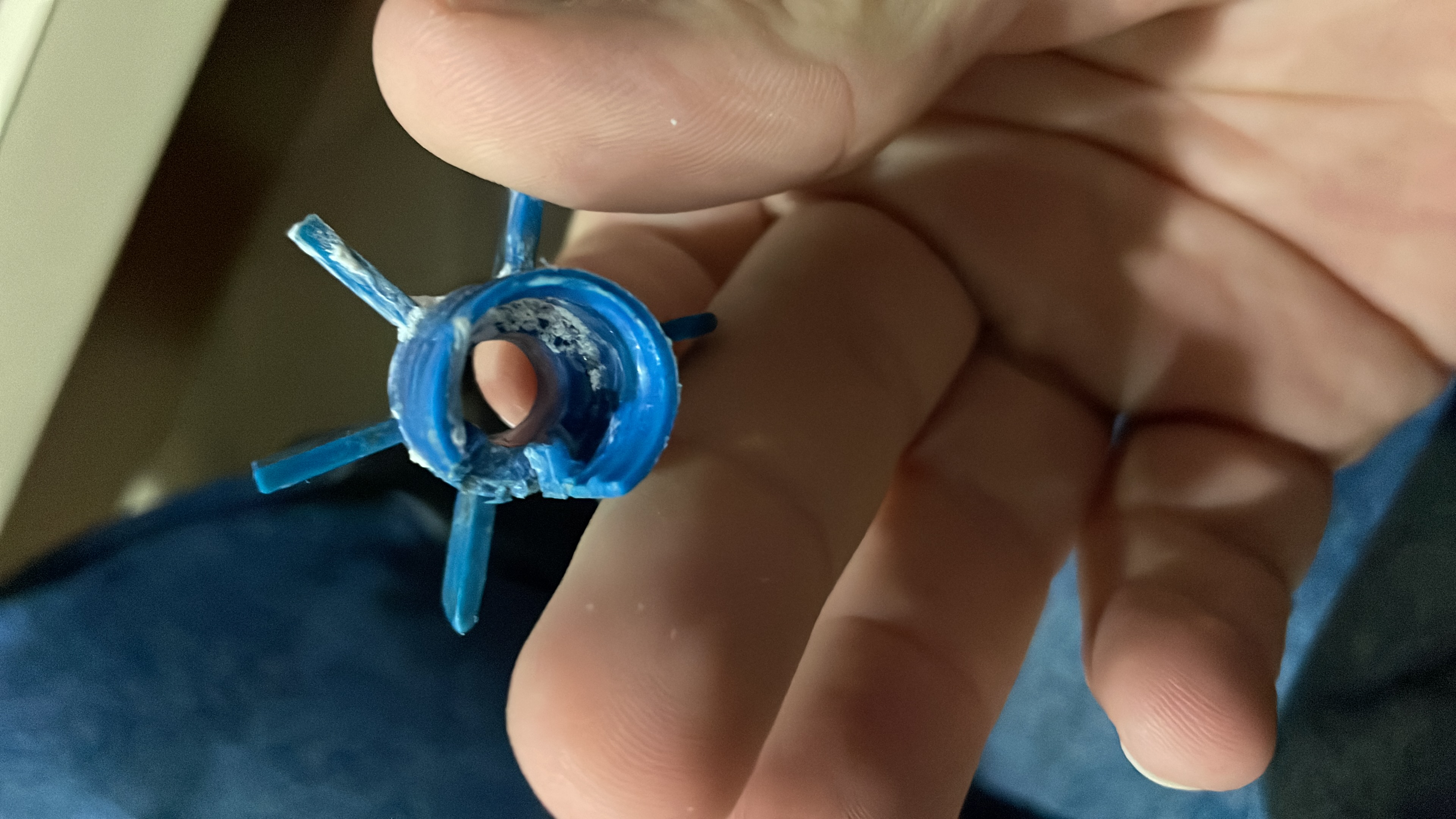 Dophin C1600 Canister Filter Propeller Replacement by Burnsipoo ...