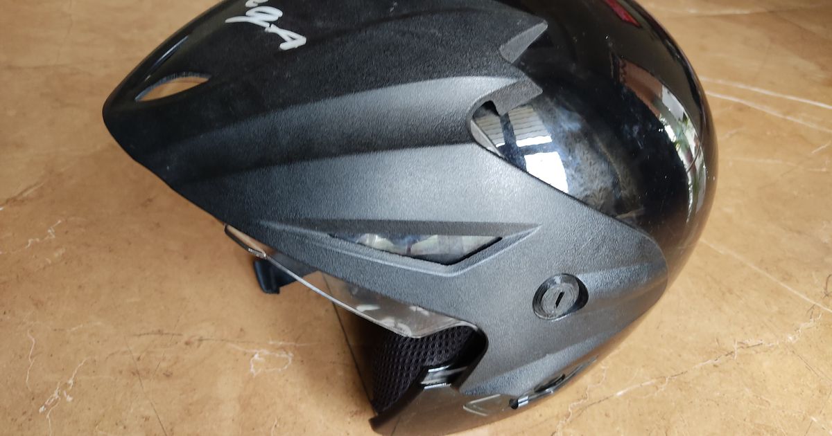 Helmet visor latch by Shriganesh Borse | Download free STL model ...