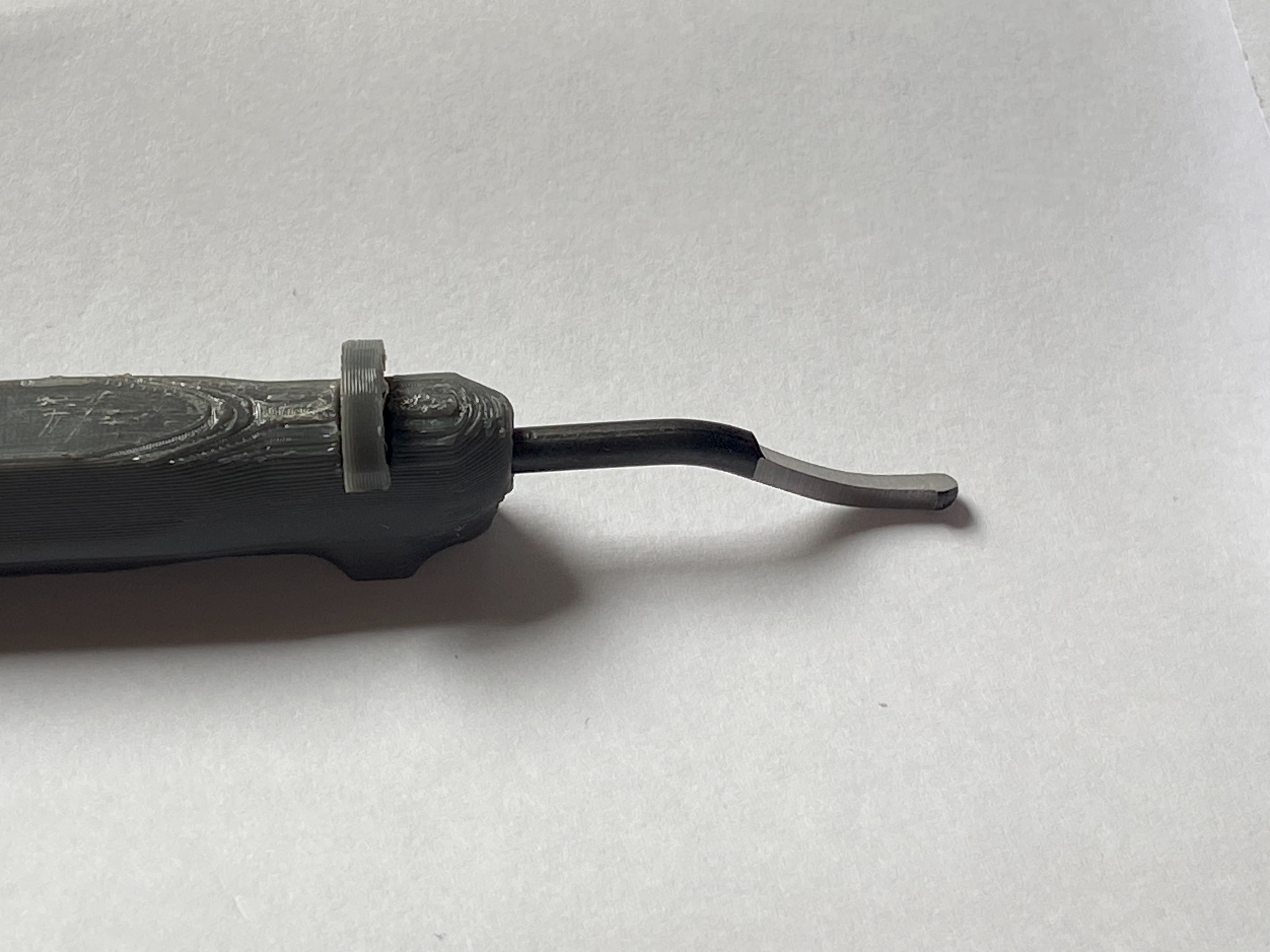 Narrow clip for deburring tool handle by teamonkey | Download free STL ...