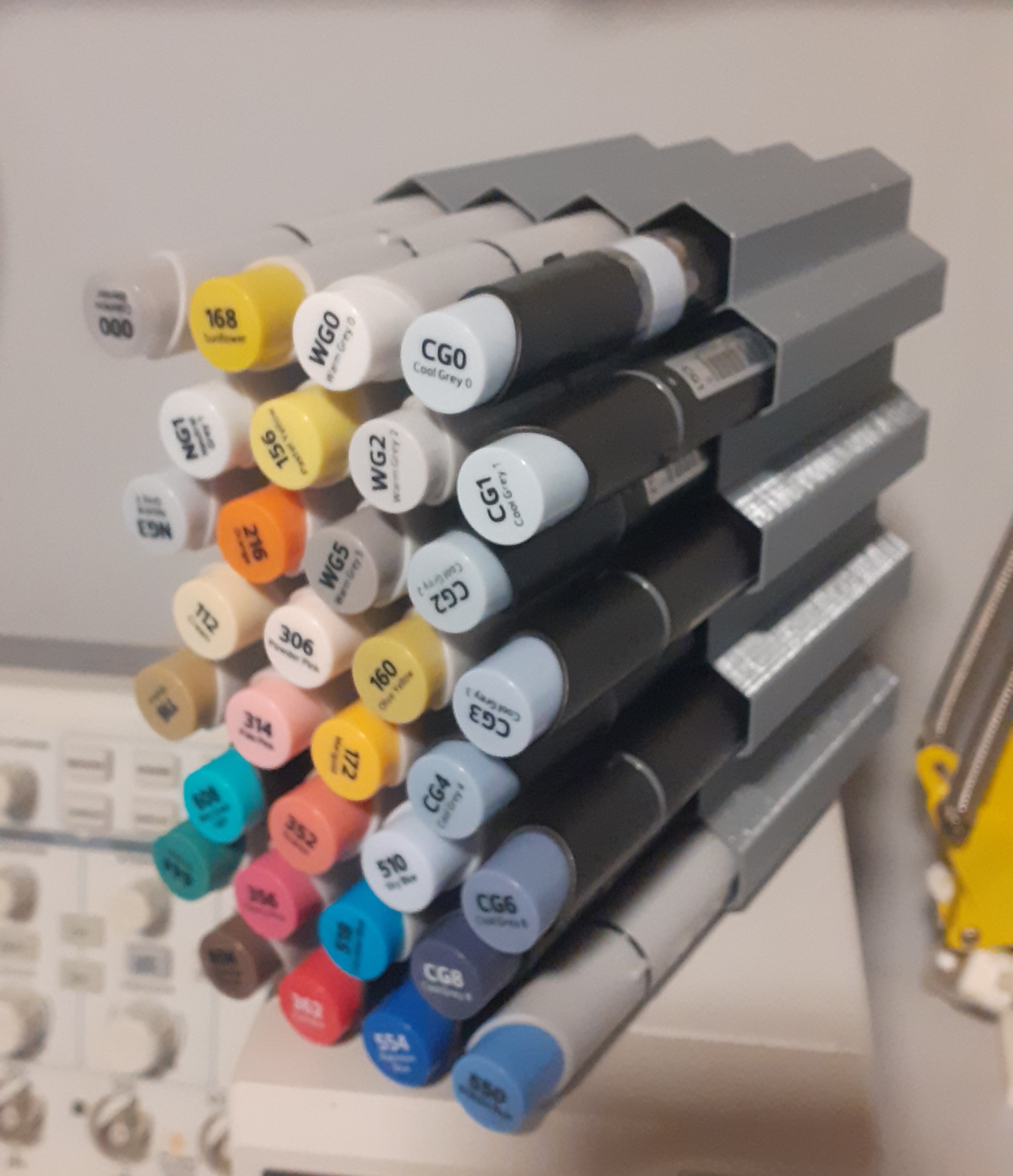 Hexagonal Marker Organiser Tower by DomekRomek | Download free STL ...