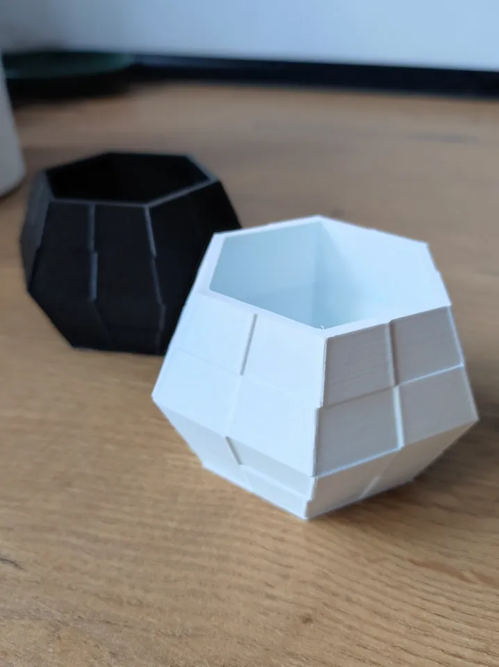 Geometric Pot by DigiChuck | Download free STL model | Printables.com
