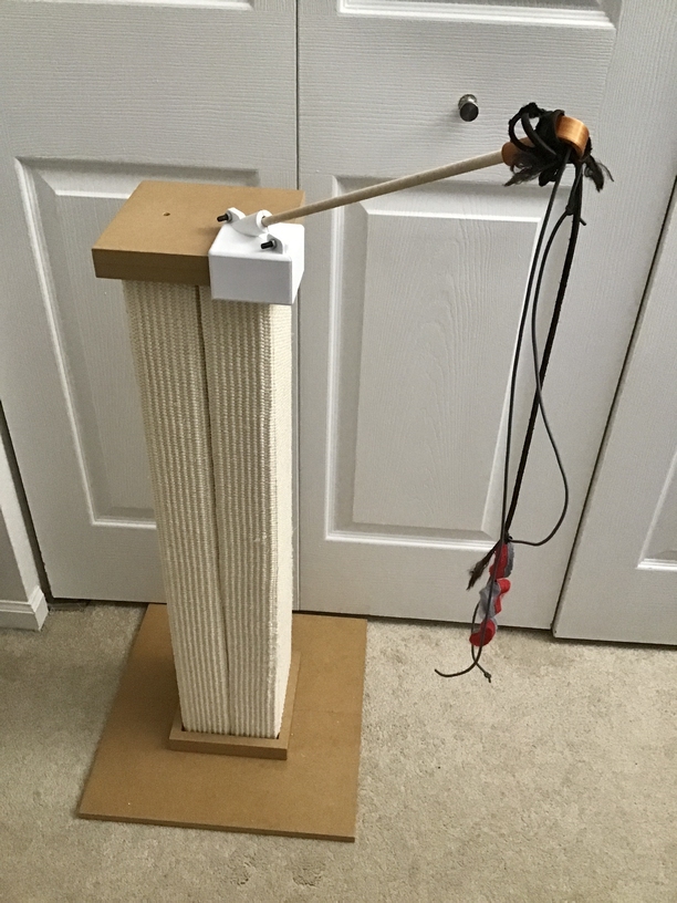 Toy Mount for SmartCat Ultimate Scratching Post by Lambtor | Download ...