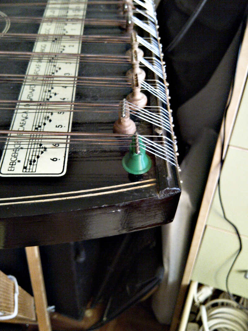 Saitenhalter - Tailpiece by beandev | Download free STL model | Printables.com