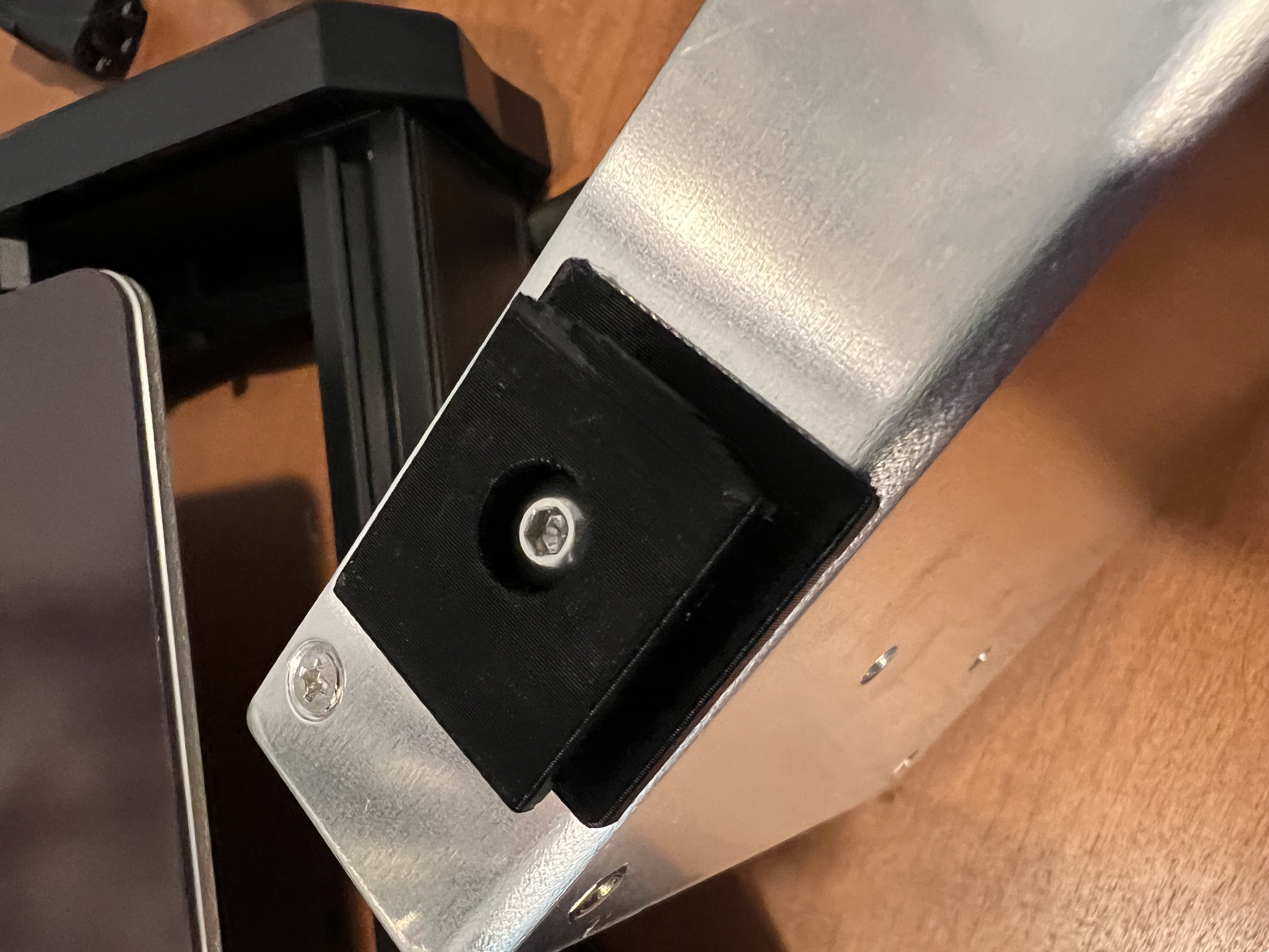 Sovol SV06/Plus Frame Mounting Insert with M4 Screw by zrail | Download ...