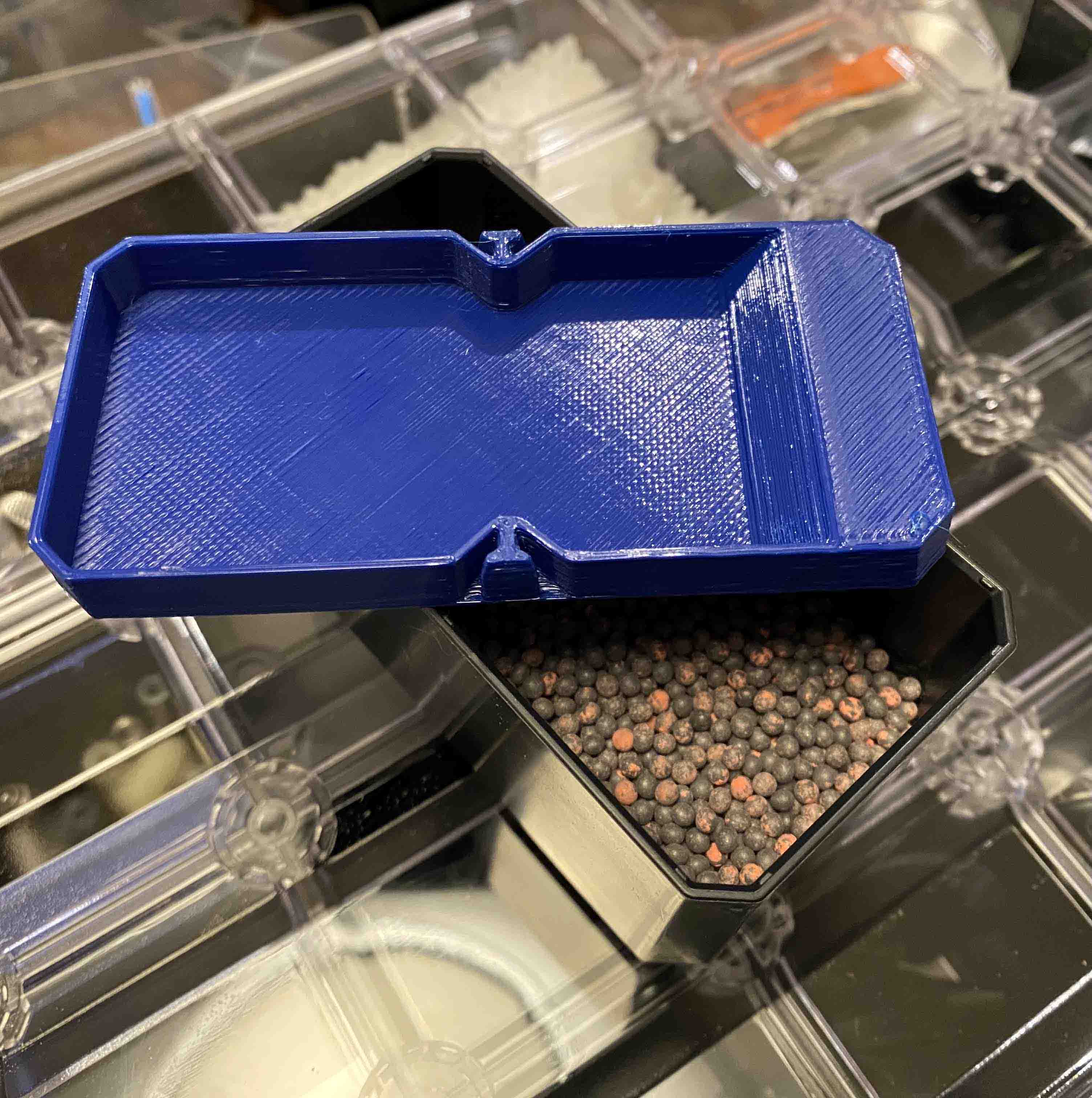 Sortimo 1x2 Bin Cap and Label by FlyBy Tom | Download free STL model ...