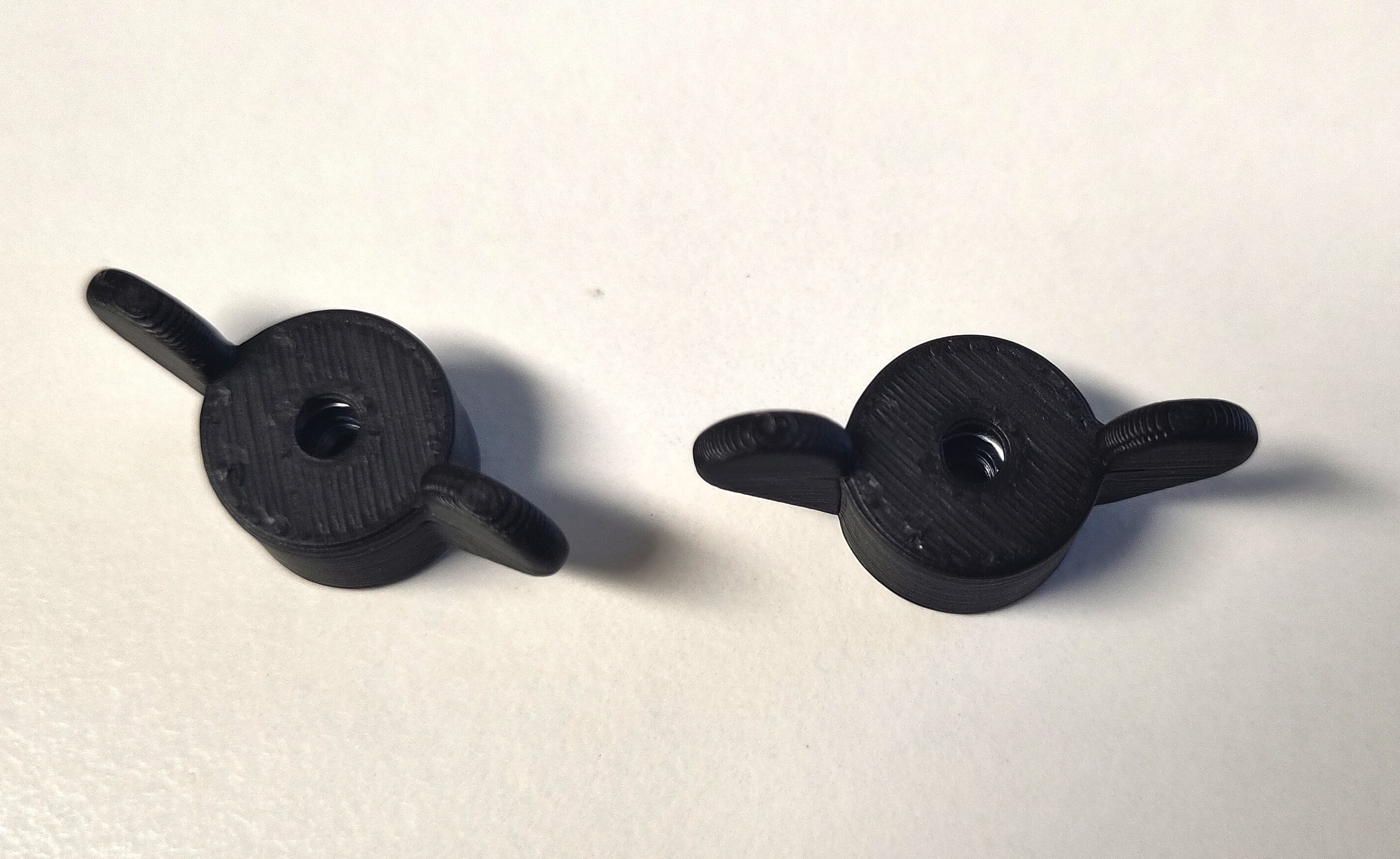 Wing Nut M3 with enclosed nut by Stopper | Download free STL model ...