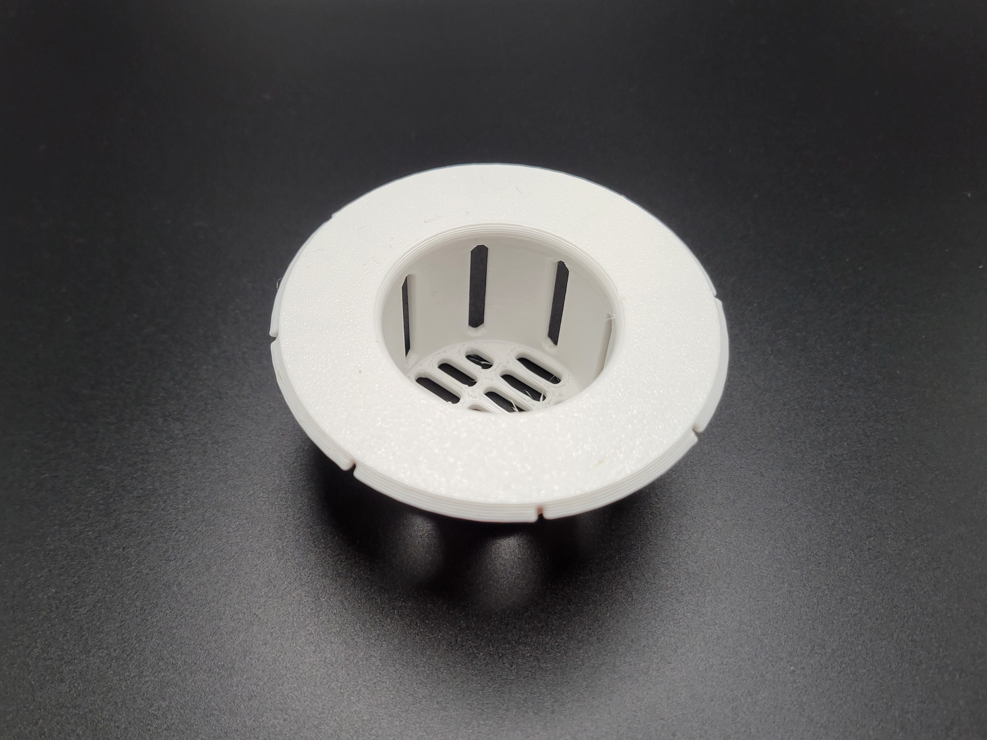 Sink / Tub Strainer 40 mm (1.5 inch) by Phil Caruso | Download free STL ...