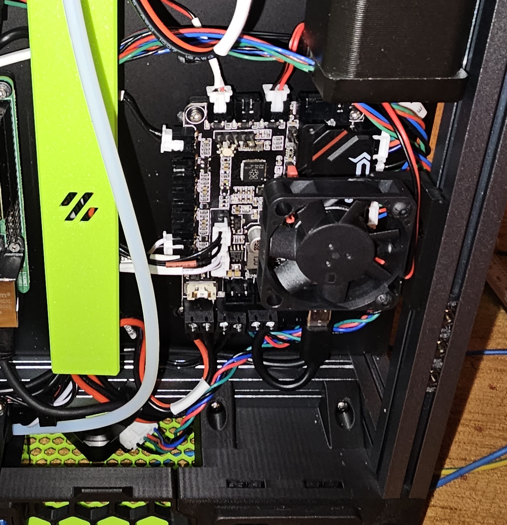 Voron 0.2 PCB 1515 extrusion fan mount for 4010 fan by chal | Download ...