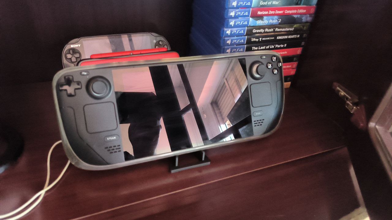 Generic handheld stand [PSP, PSVITA, STEAMDECK, 3DS] by Pencho ...