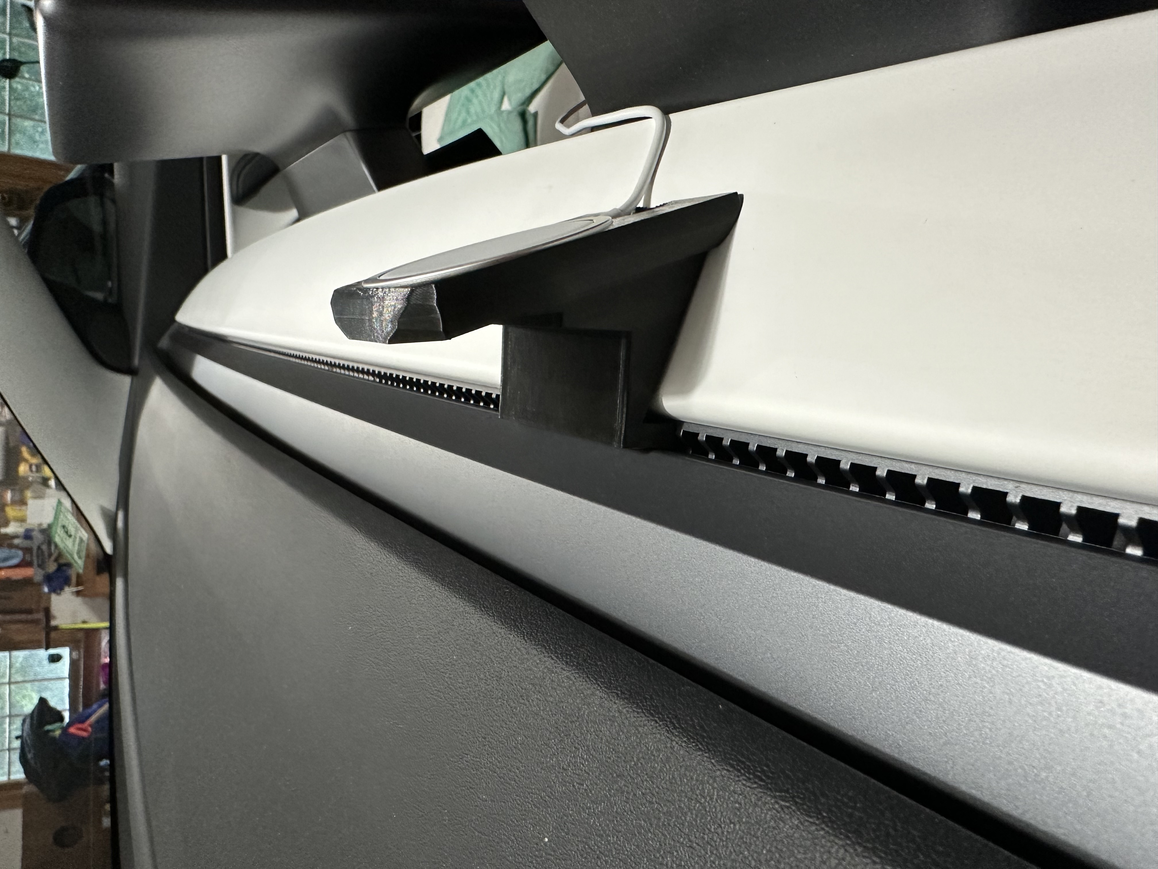Tesla Vent MagSafe iPhone Holder por Print_It | Descargar modelo STL ...