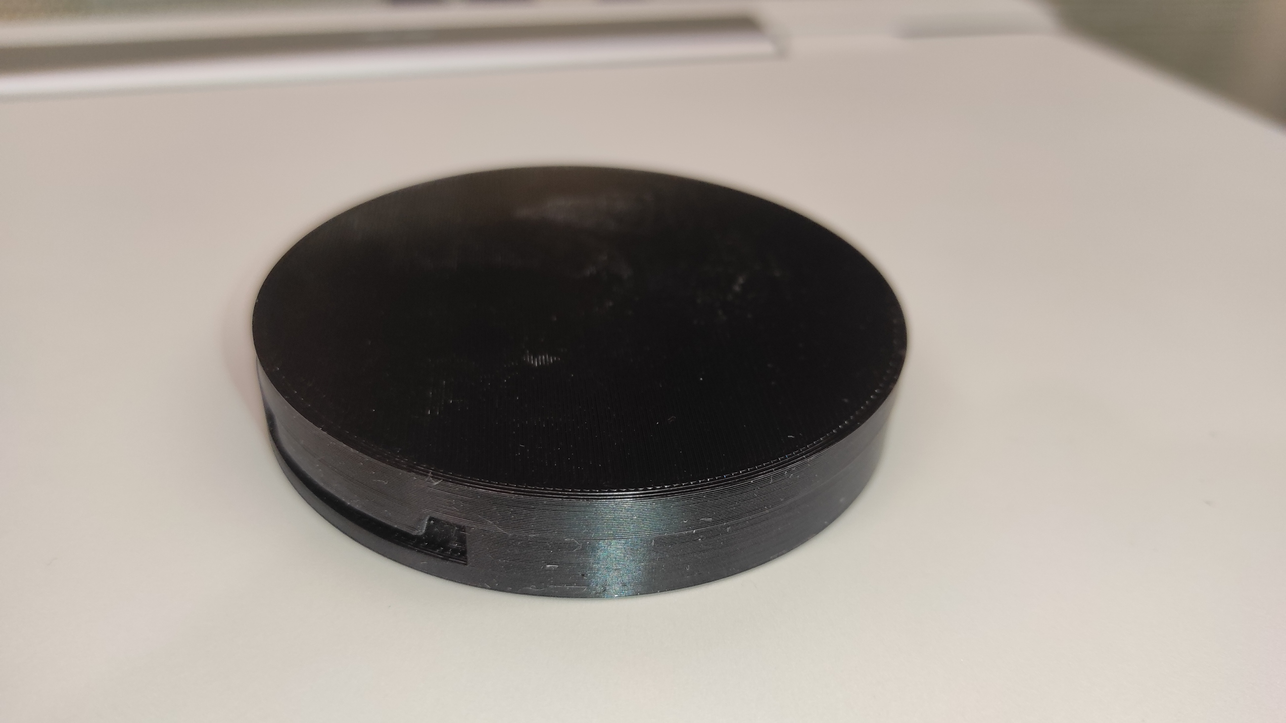 Simple cosmetic compact powder case by chipcian | Download free STL ...