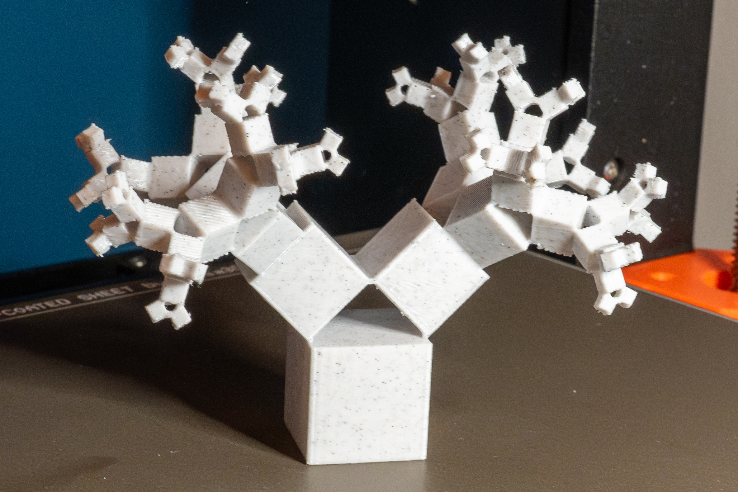 Pythagoras Tree 3D (Alternating Directions) by akrasno | Download free STL model | Printables.com