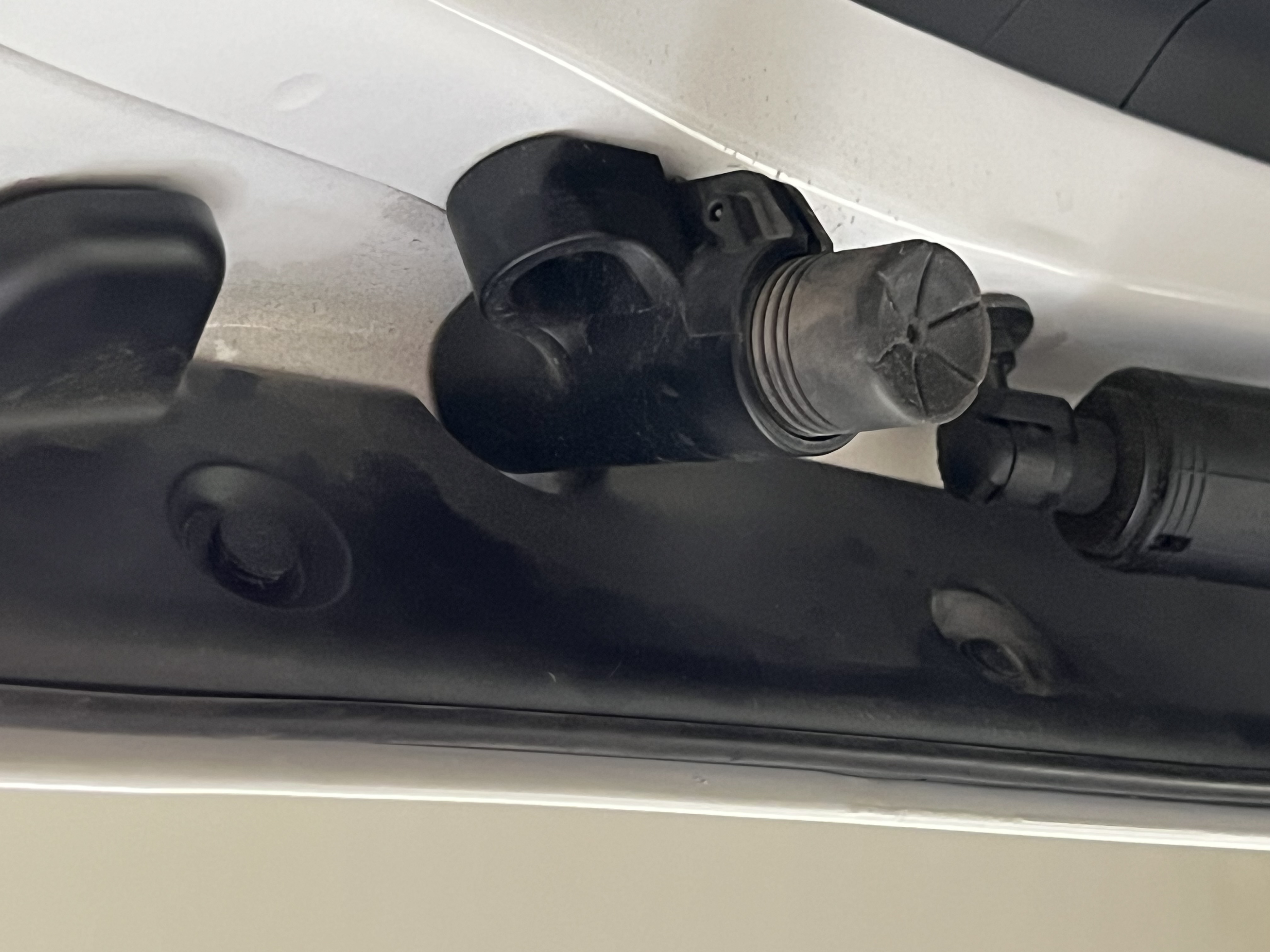 Tesla Model X Rear Lift Gate Trim Push Pin by CeptoRider | Download ...