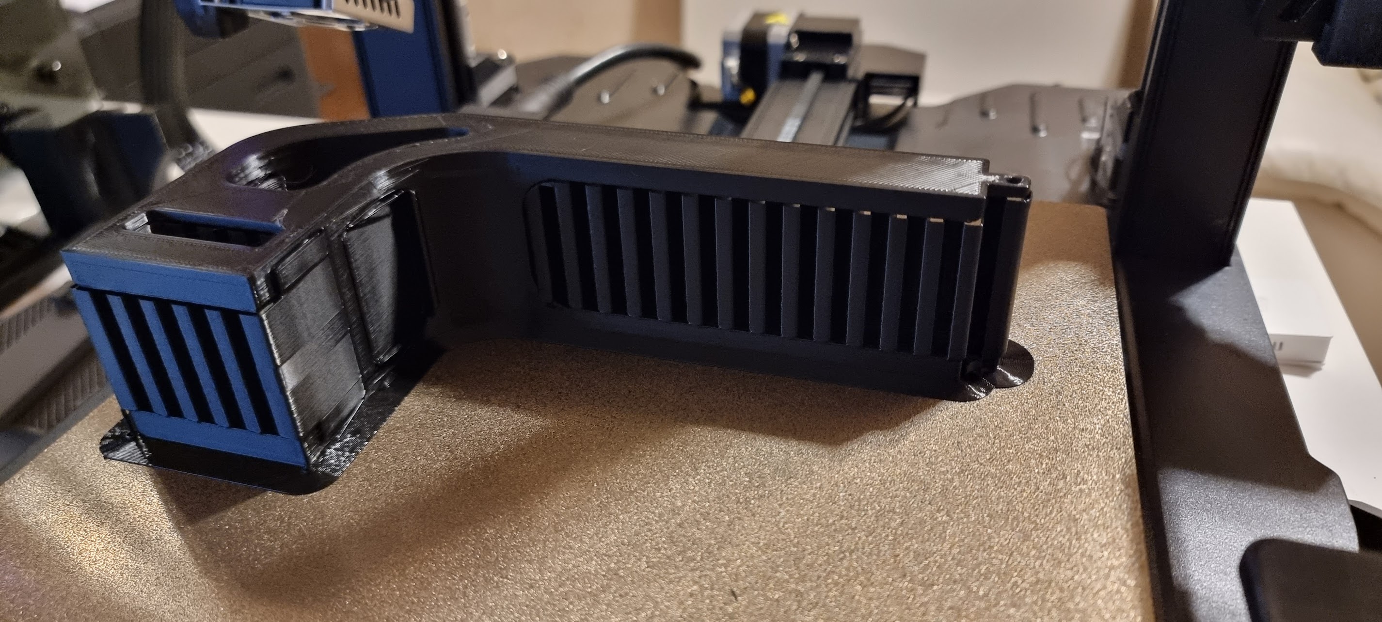 Logitech c920 mount for Ender 3 S1 pro Y-Axis by Foxy2sky | Download ...