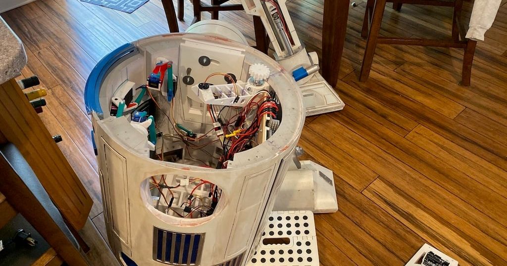 Manual 2-3-2 upgrade for Mr. Baddeley's R2-D2 Version 2 by Eebel ...