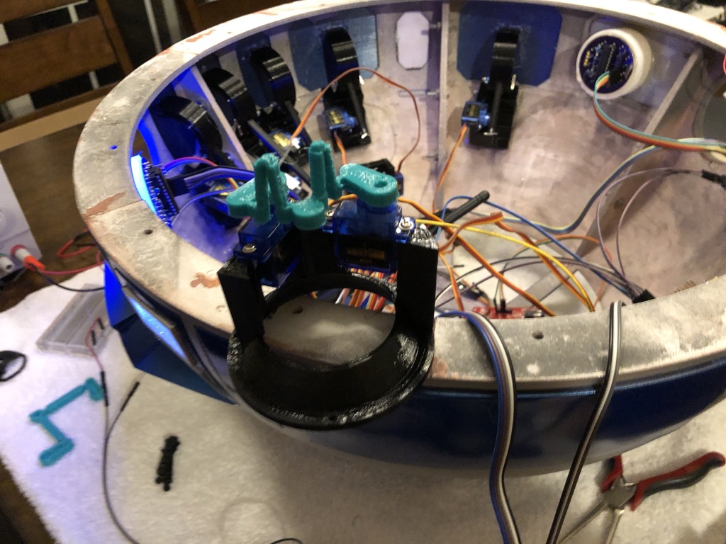 R2-D2 Teeces Marcduino MrBaddely HoloServo Mount by Eebel | Download ...