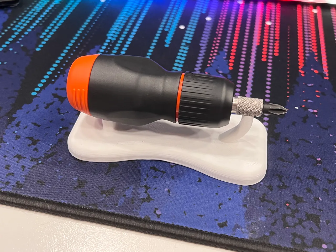 LTT Stubby Screwdriver Stand by Jake | Download free STL model ...