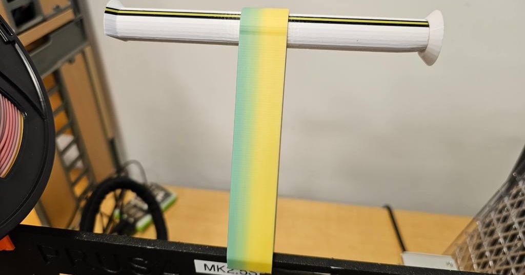 Side-loading, 2-arms filament spooler for Prusa 3D printers by sio4 ...