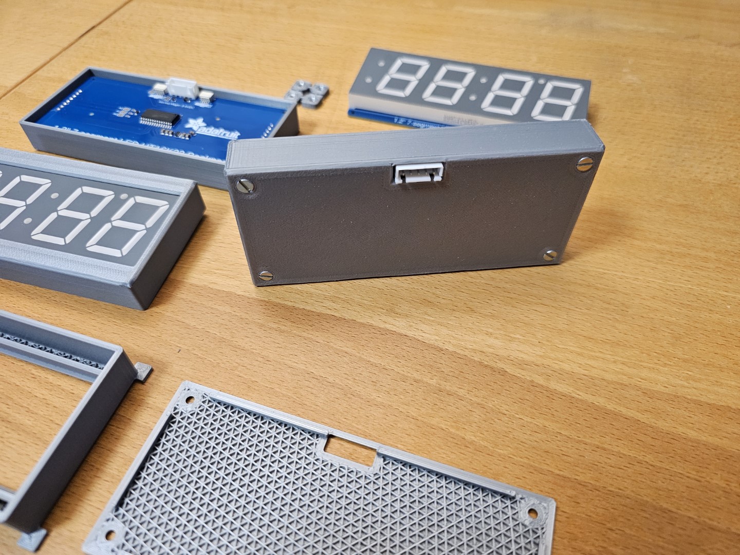 Housing For Led Large Display Adafruit 1 2 4 Digit 7 Segment Display W I2c Backpack By Maexe