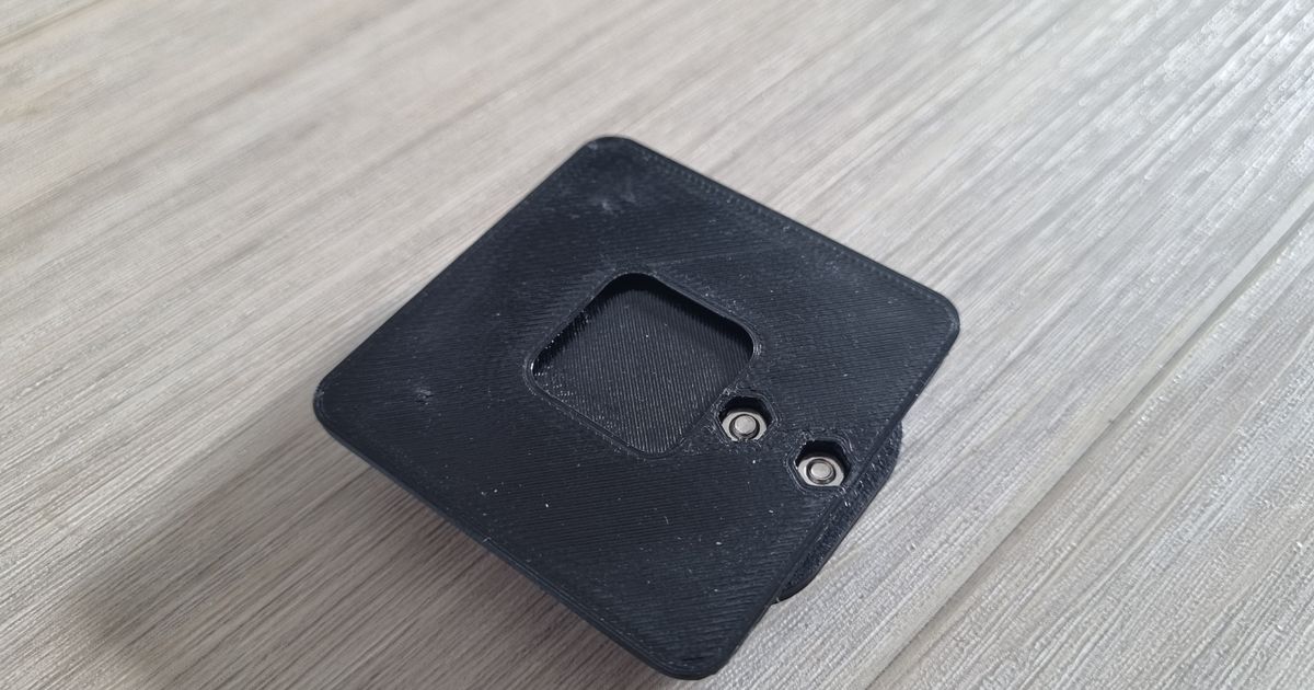 Peak Design Mobile Mount - Female Universal Adapter by Pavel Lukeš ...
