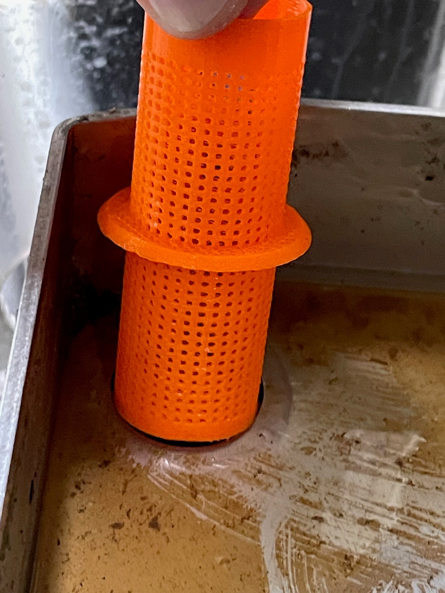 Strainer 28mm diameter by stikyworld | Download free STL model ...
