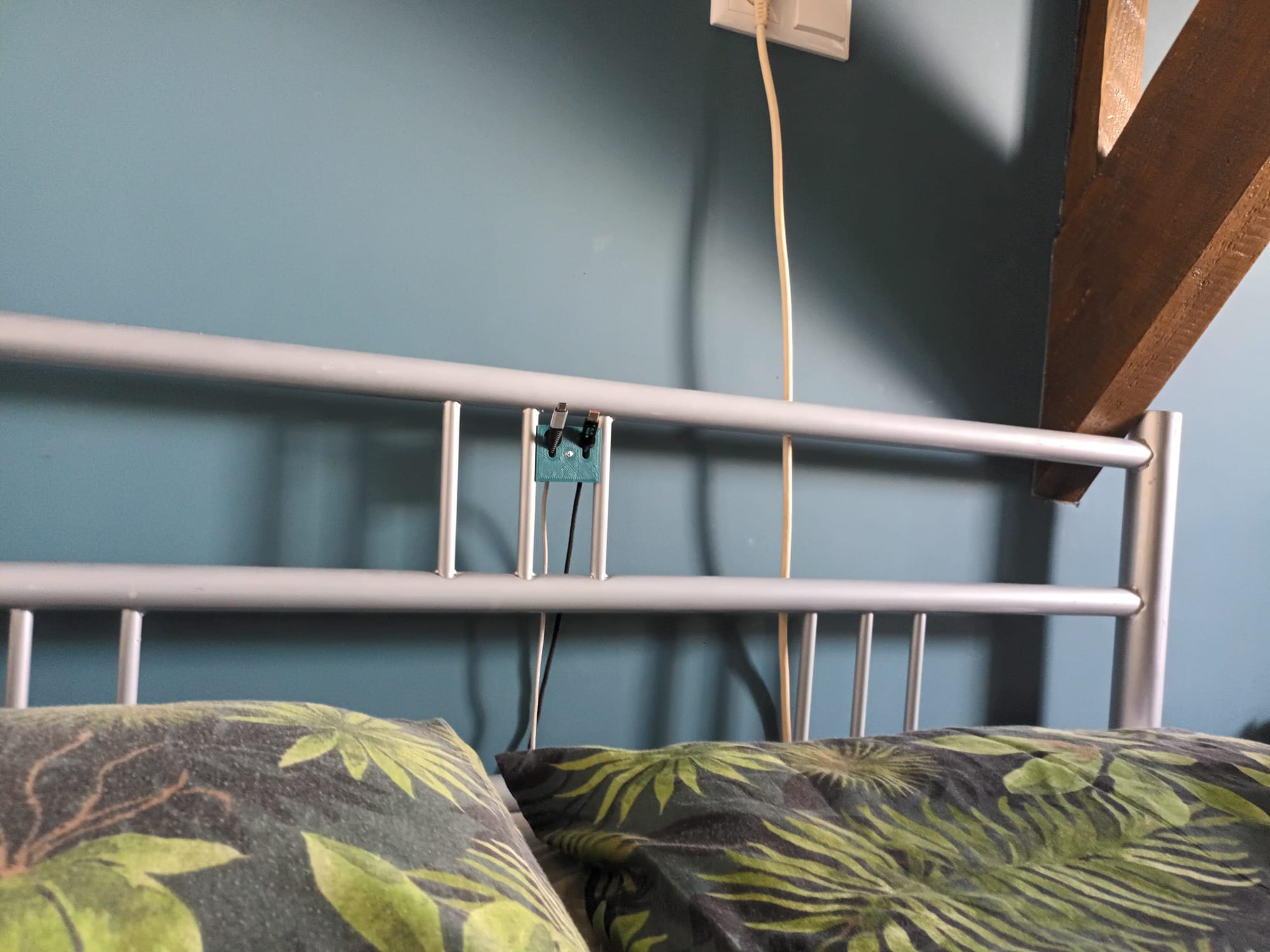 [Fusion360 Modular] Tube frame Cable holder by NotAnOption | Download ...